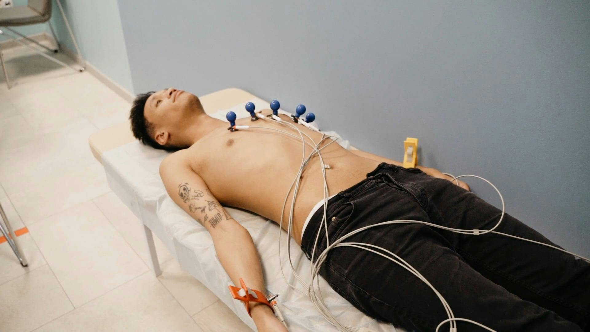 Chest Electrodes Videos, Download The BEST Free 4k Stock Video Footage ...