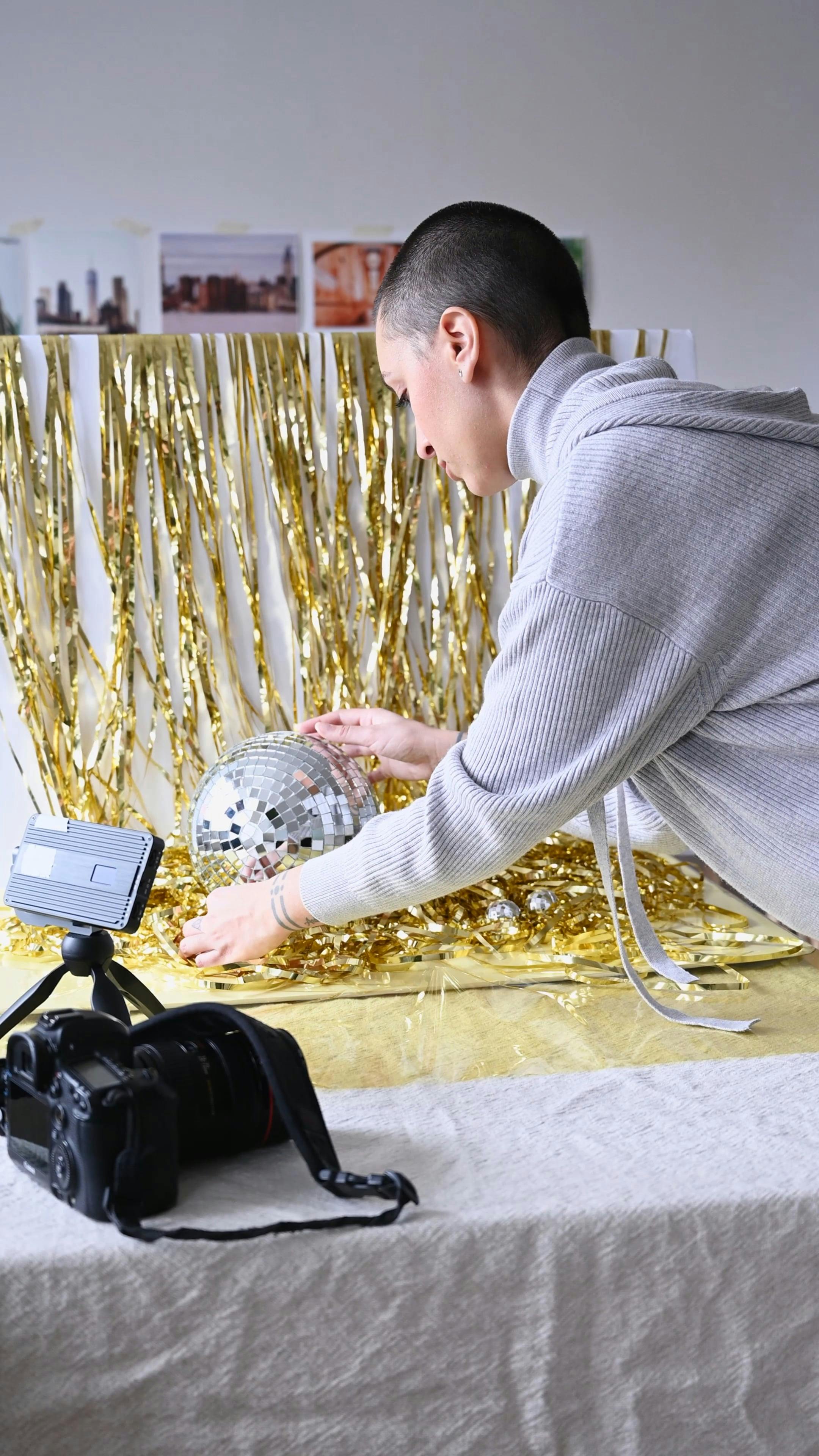 A Woman Set Up a Ring Light · Free Stock Video