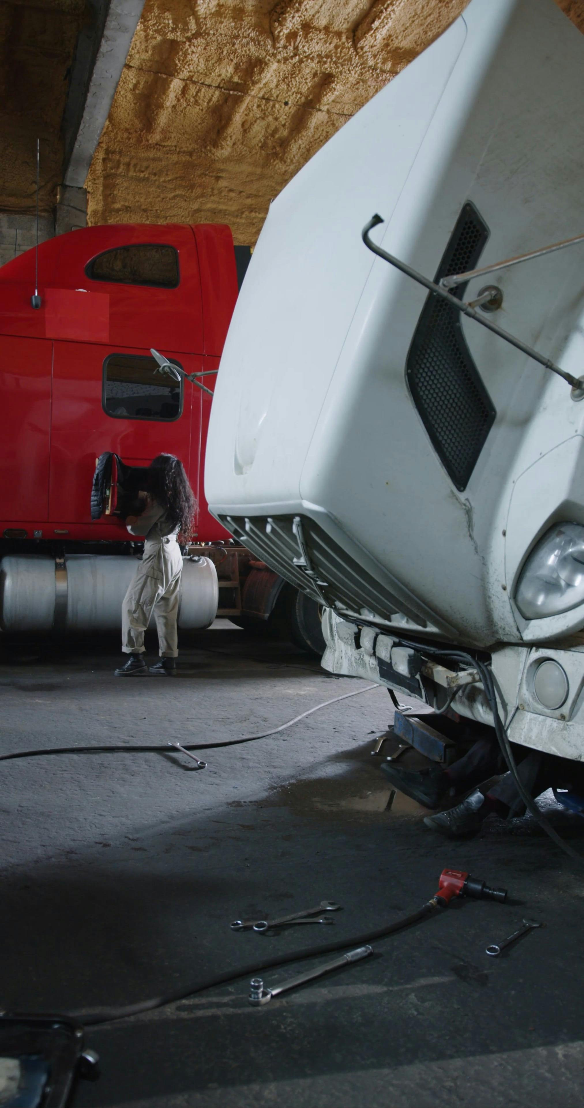 Diesel Engine Videos, Download The BEST Free 4k Stock Video Footage ...