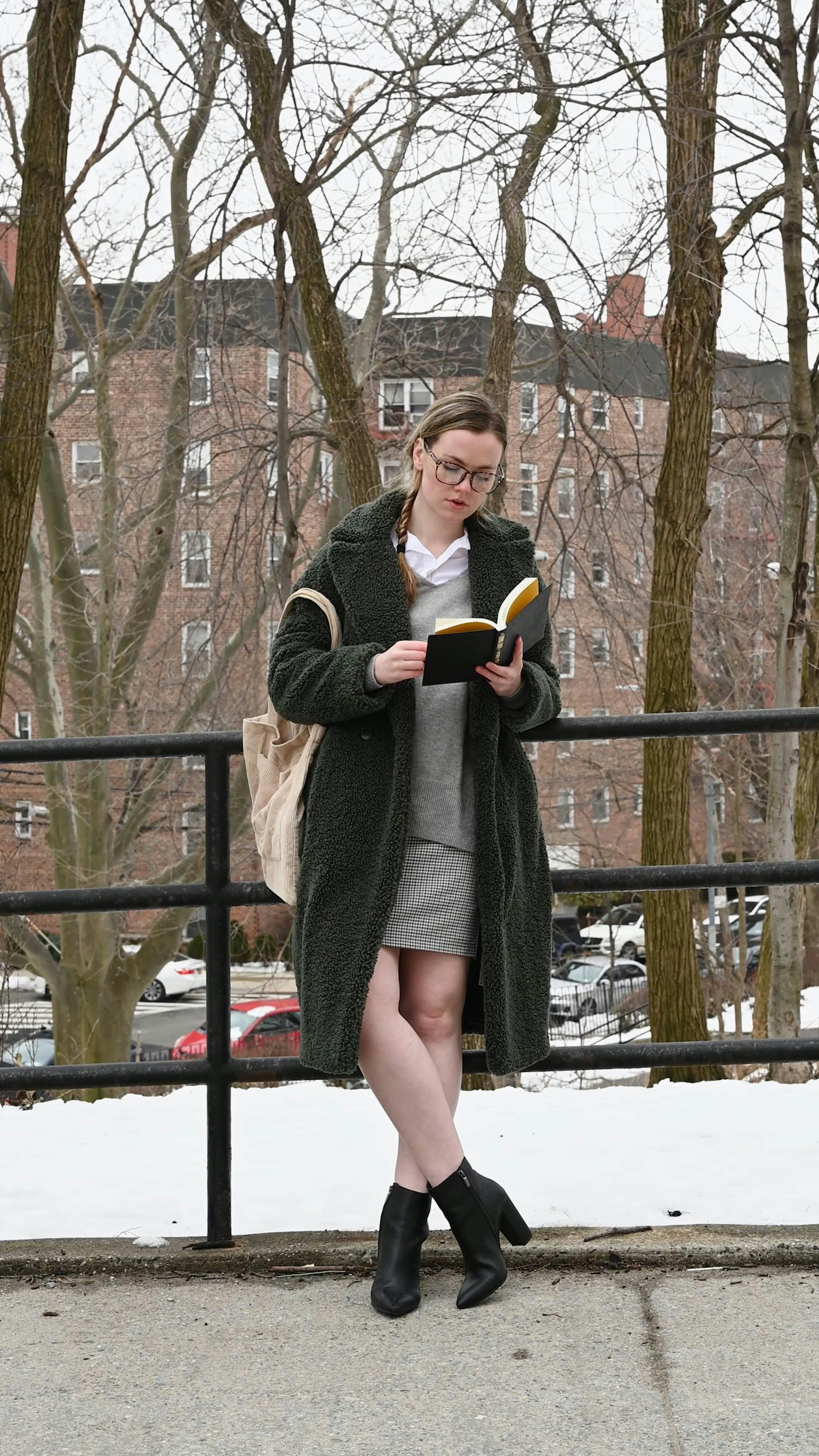 Book Railing Videos, Download The BEST Free 4k Stock Video Footage ...