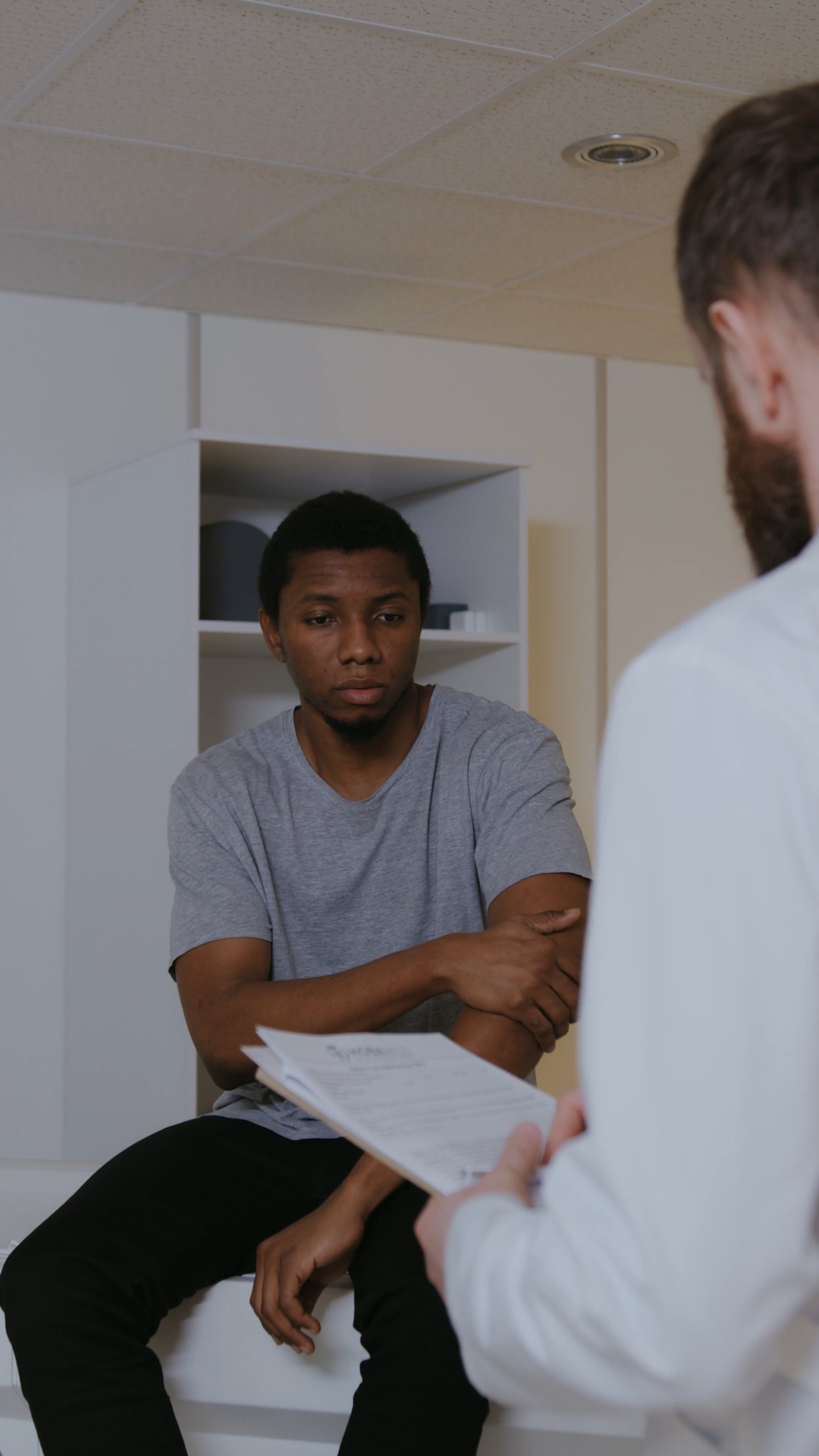 A Doctor Interviewing A Patient · Free Stock Video