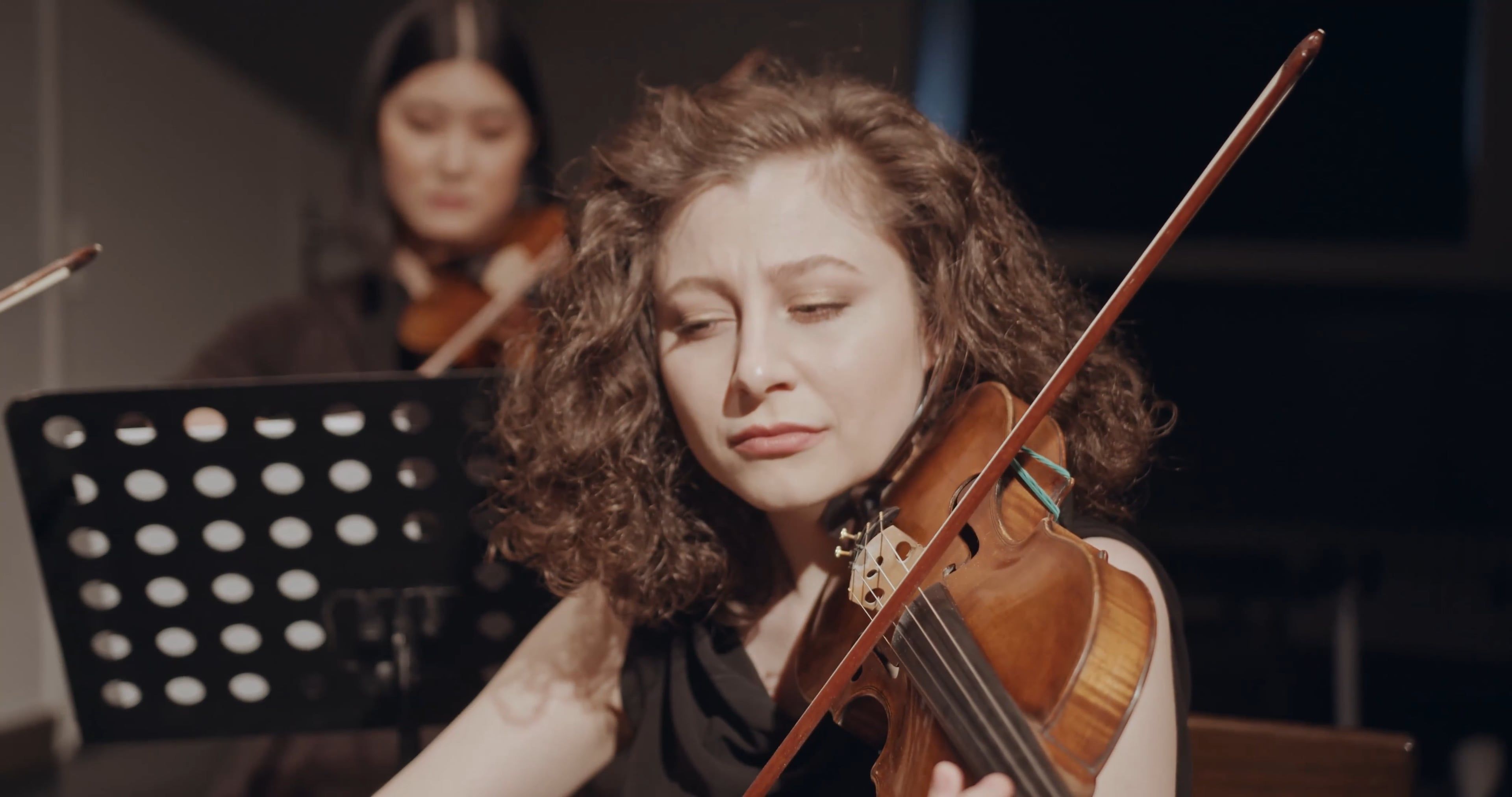 Women Focused on Playing Violin · Free Stock Video