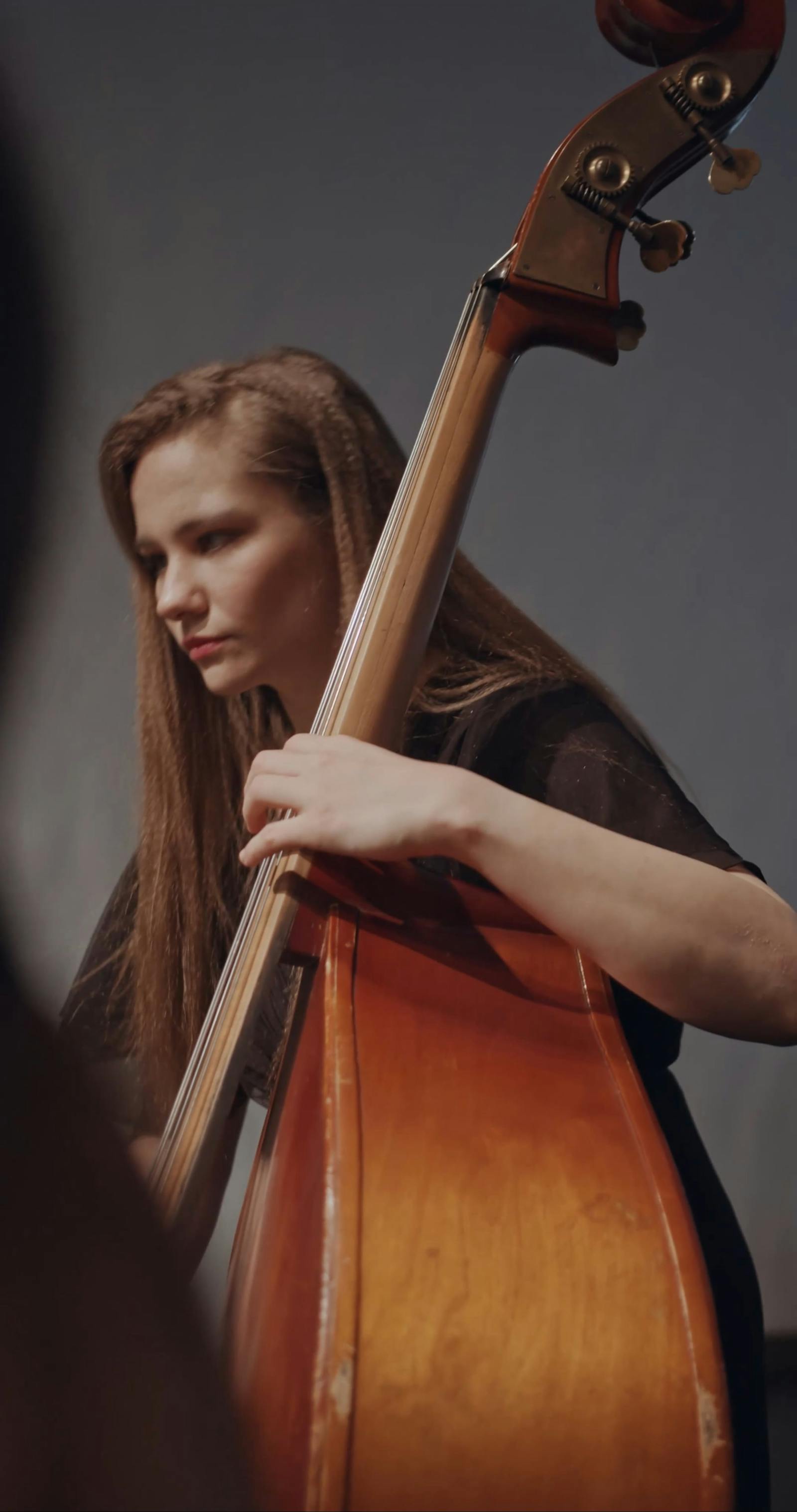 Playing Music Videos, Download The BEST Free 4k Stock Video Footage ...