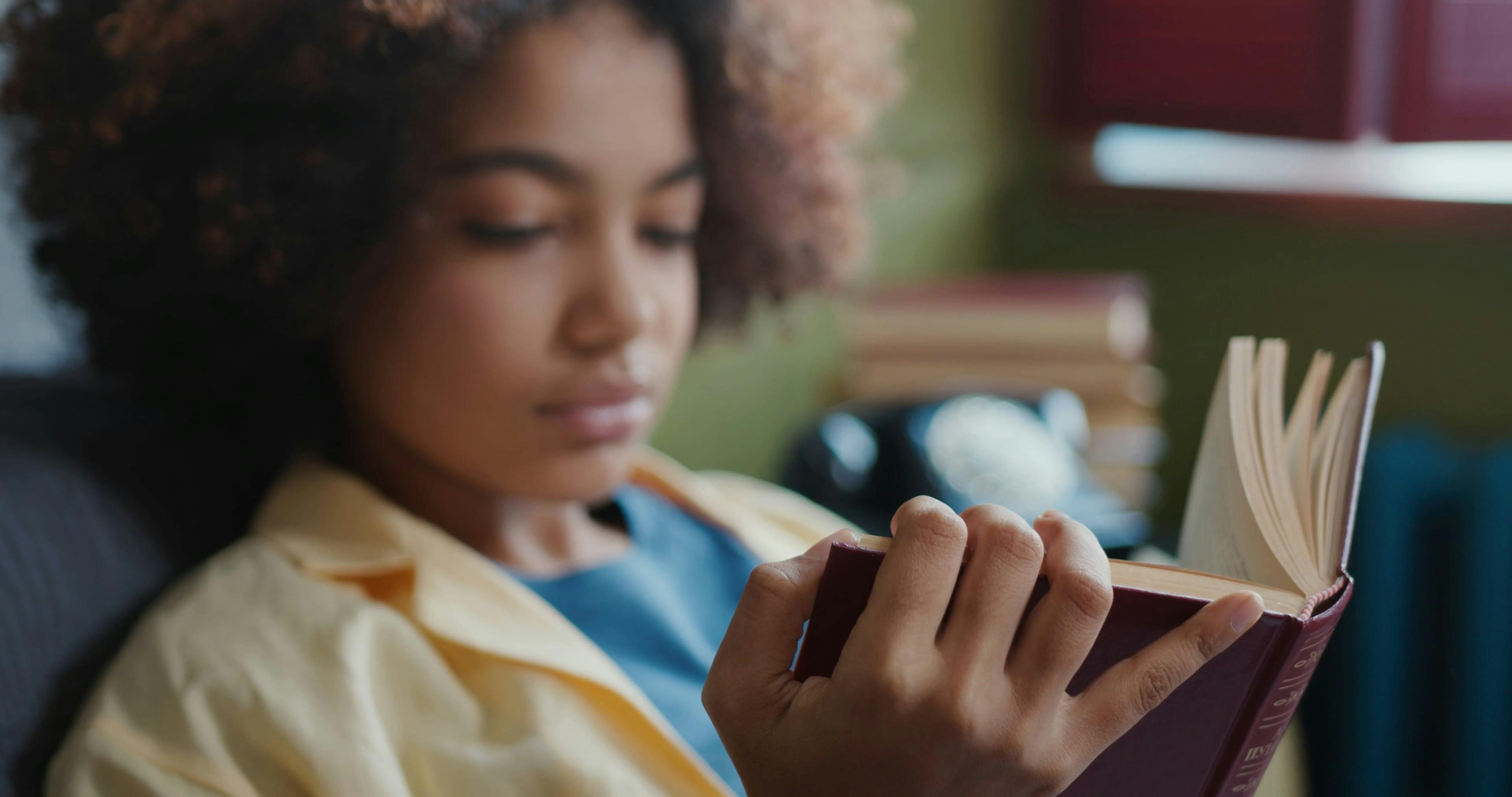 Young Woman Calling for Help Free Stock Video Footage, Royalty-Free 4K ...