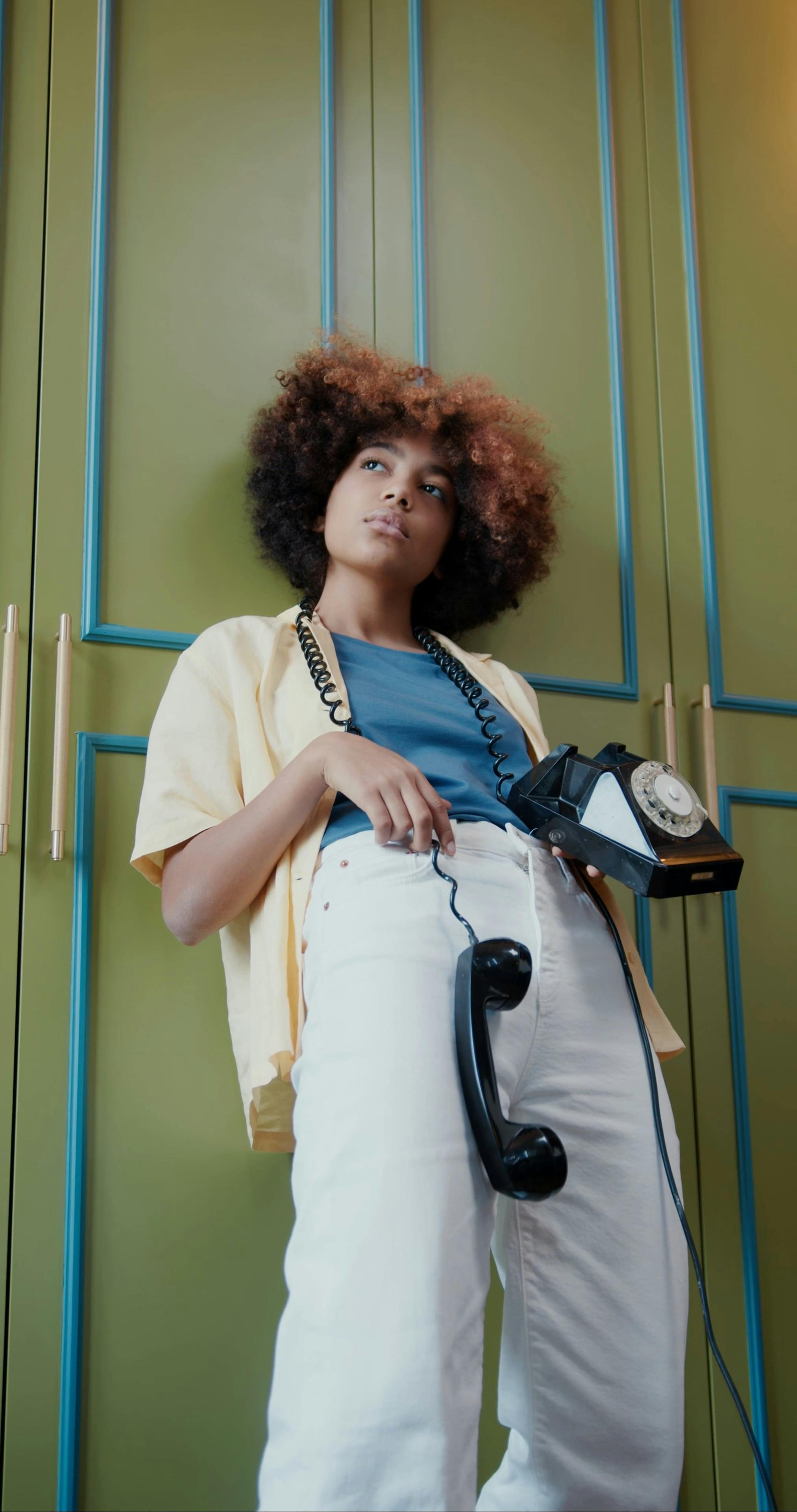 Telephone Pose Videos, Download The BEST Free 4k Stock Video Footage ...