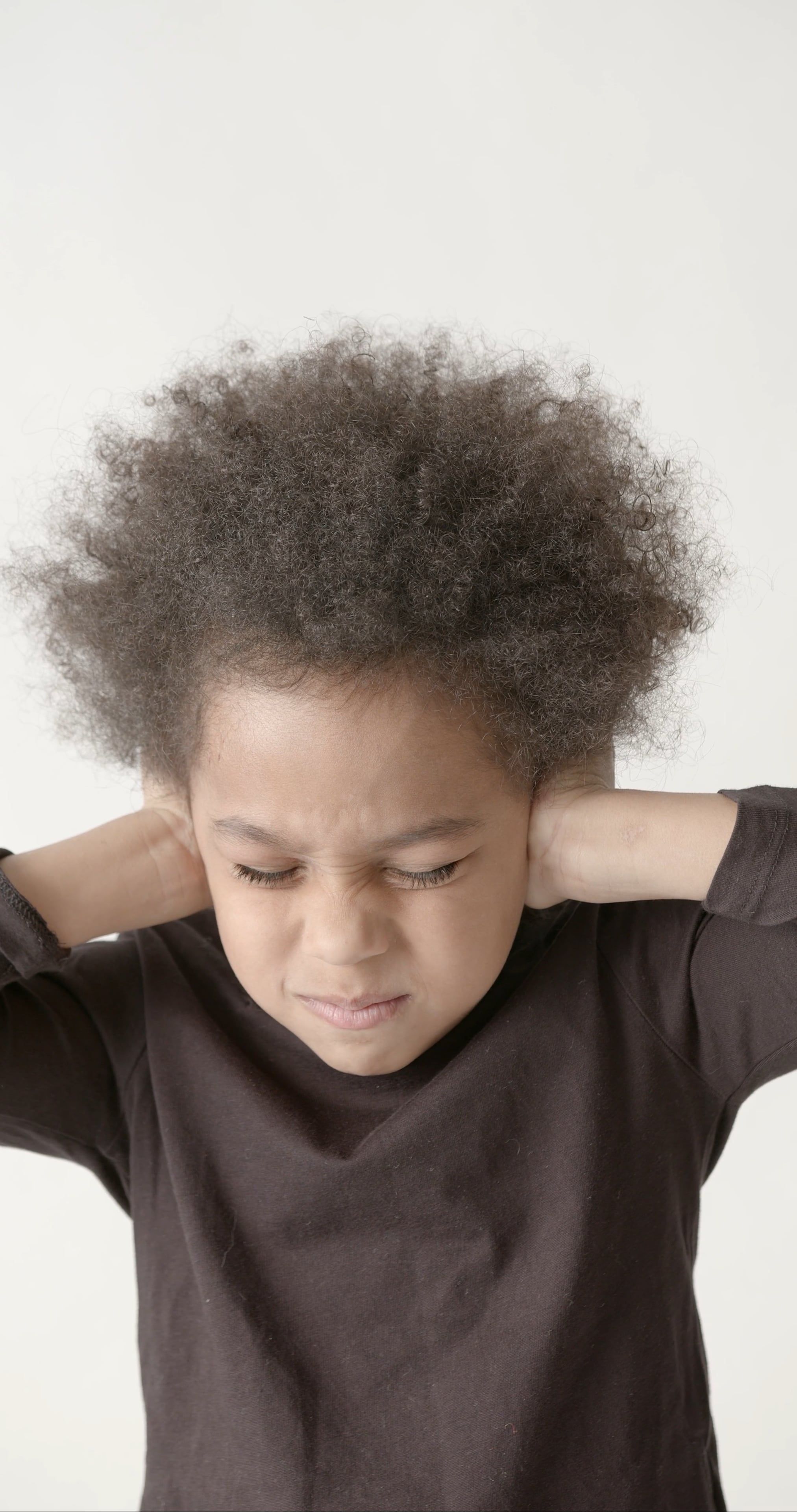 Children Plugging Their Ears Videos, Download The BEST Free 4k Stock ...