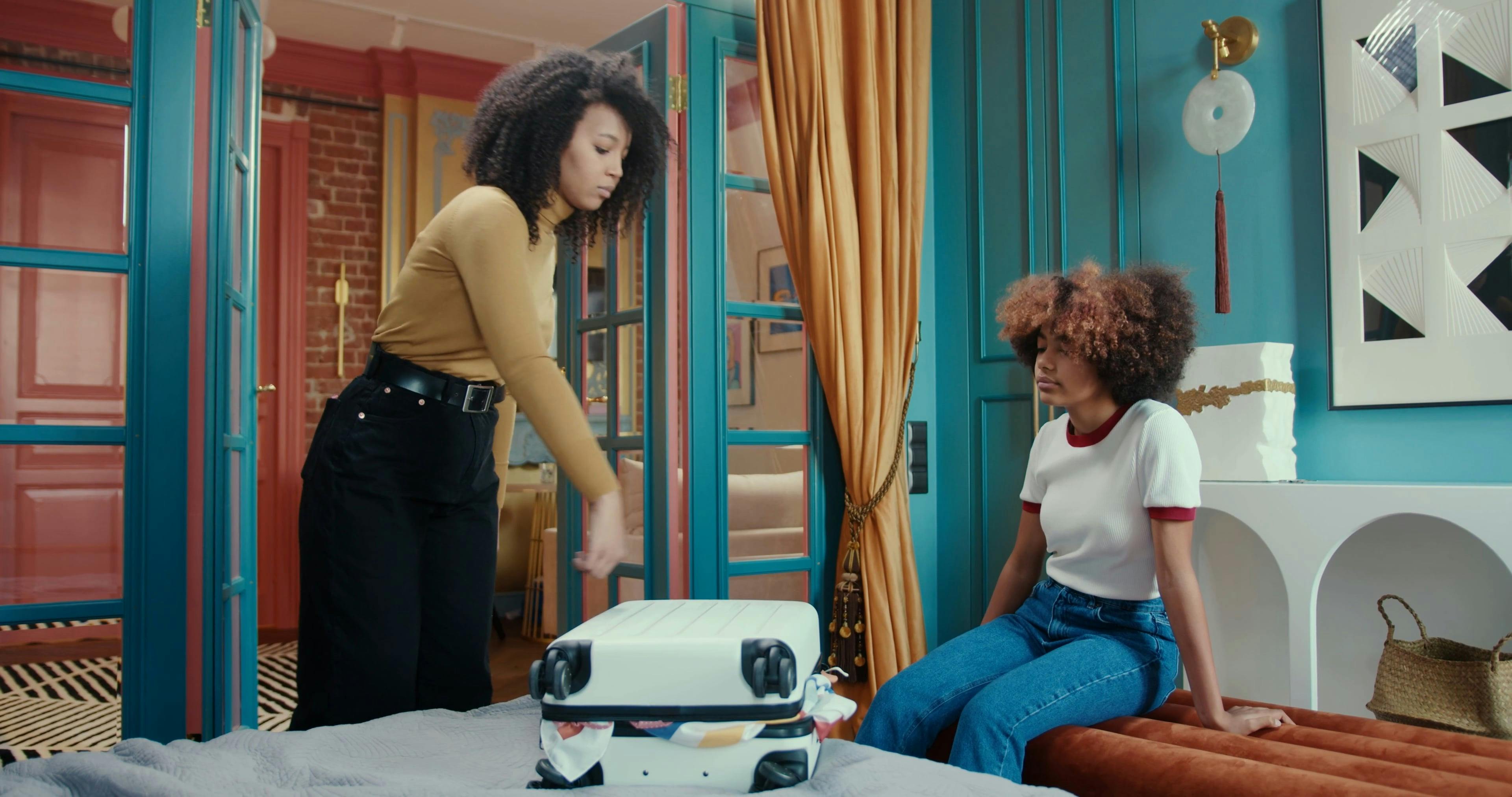 Welcome Pack Videos, Download The BEST Free 4k Stock Video Footage ...