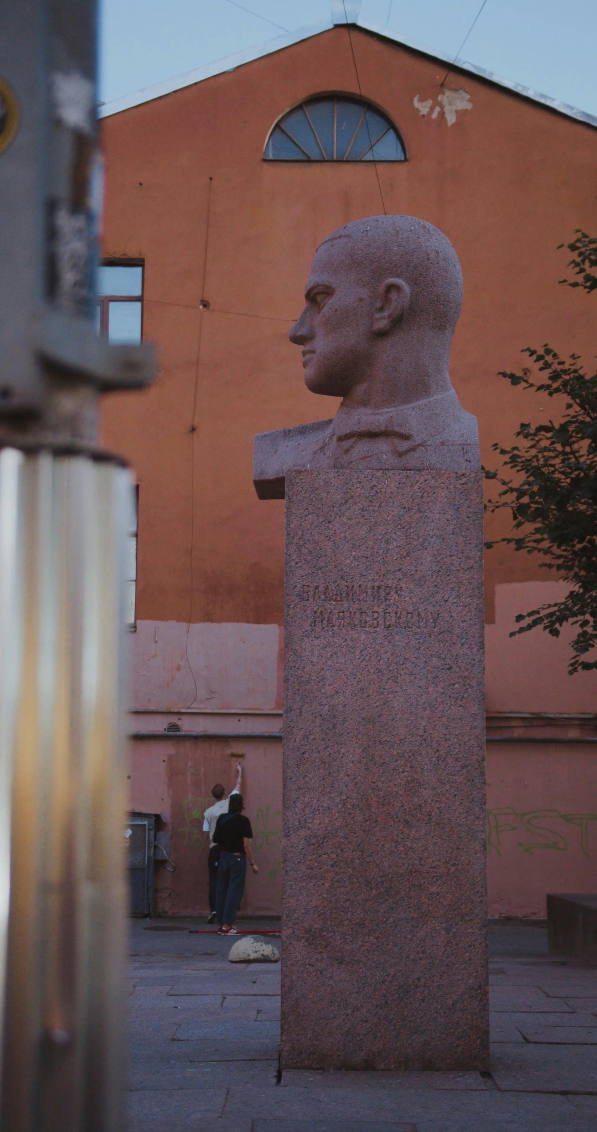 Monument Artist Videos, Download The BEST Free 4k Stock Video Footage ...