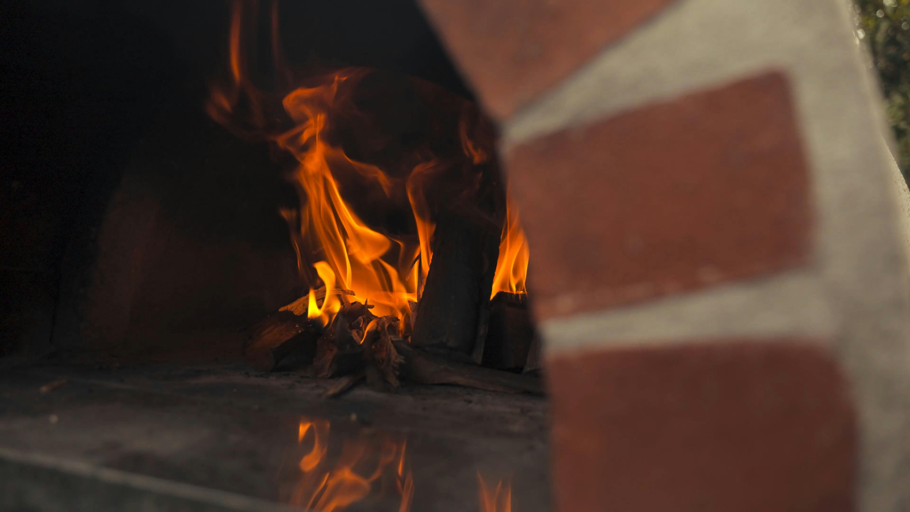 Roaring Fire Videos, Download The BEST Free 4k Stock Video Footage ...
