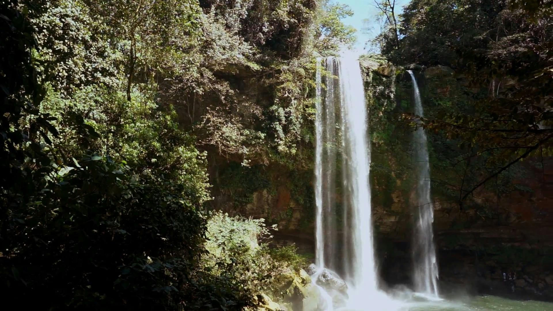 Waterfall Splash Videos, Download The BEST Free 4k Stock Video Footage ...