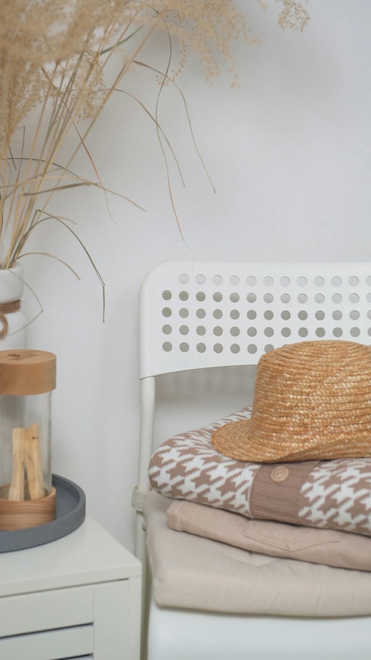 Crafts Videos, Download The BEST Free 4k Stock Video Footage & Crafts ...