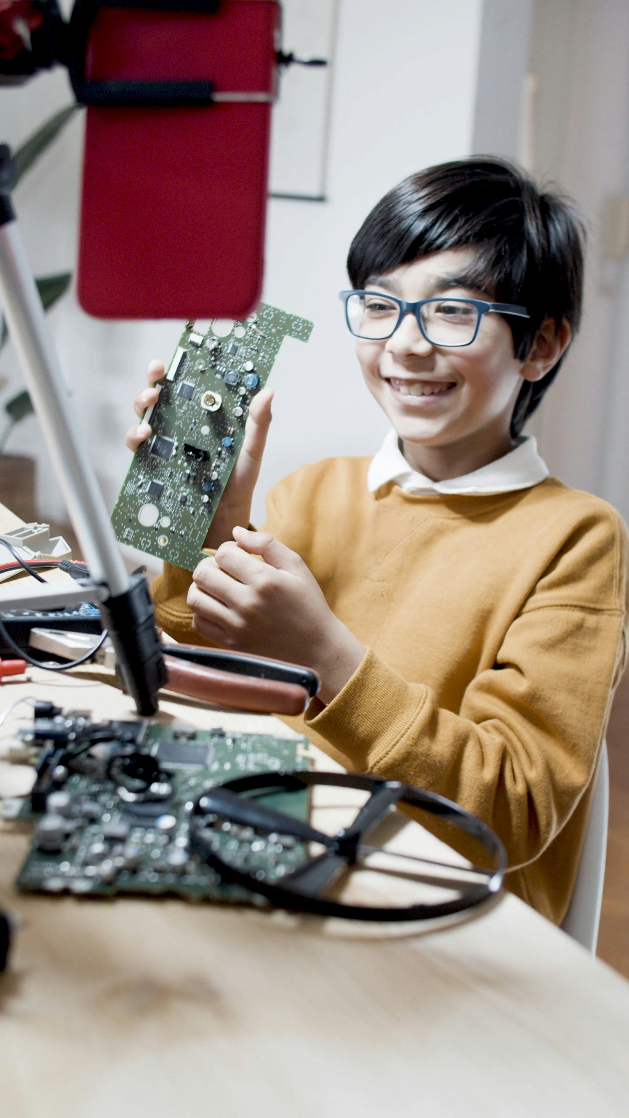 Stem Call In Science Videos, Download The BEST Free 4k Stock Video ...