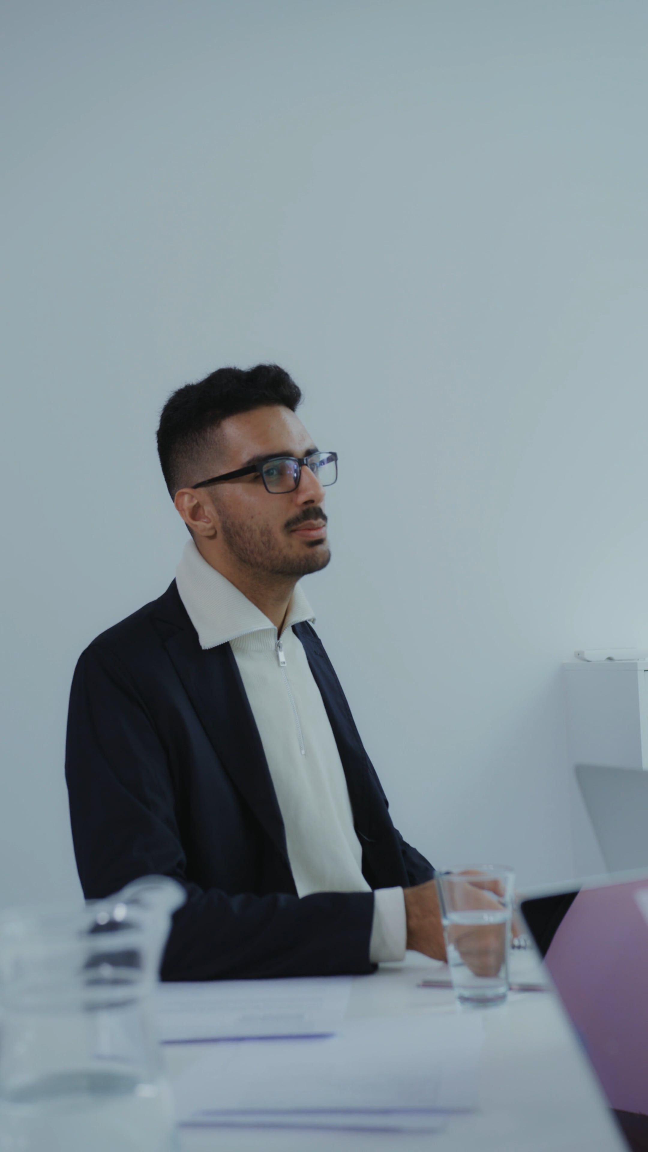 Man Talking while Sitting · Free Stock Video