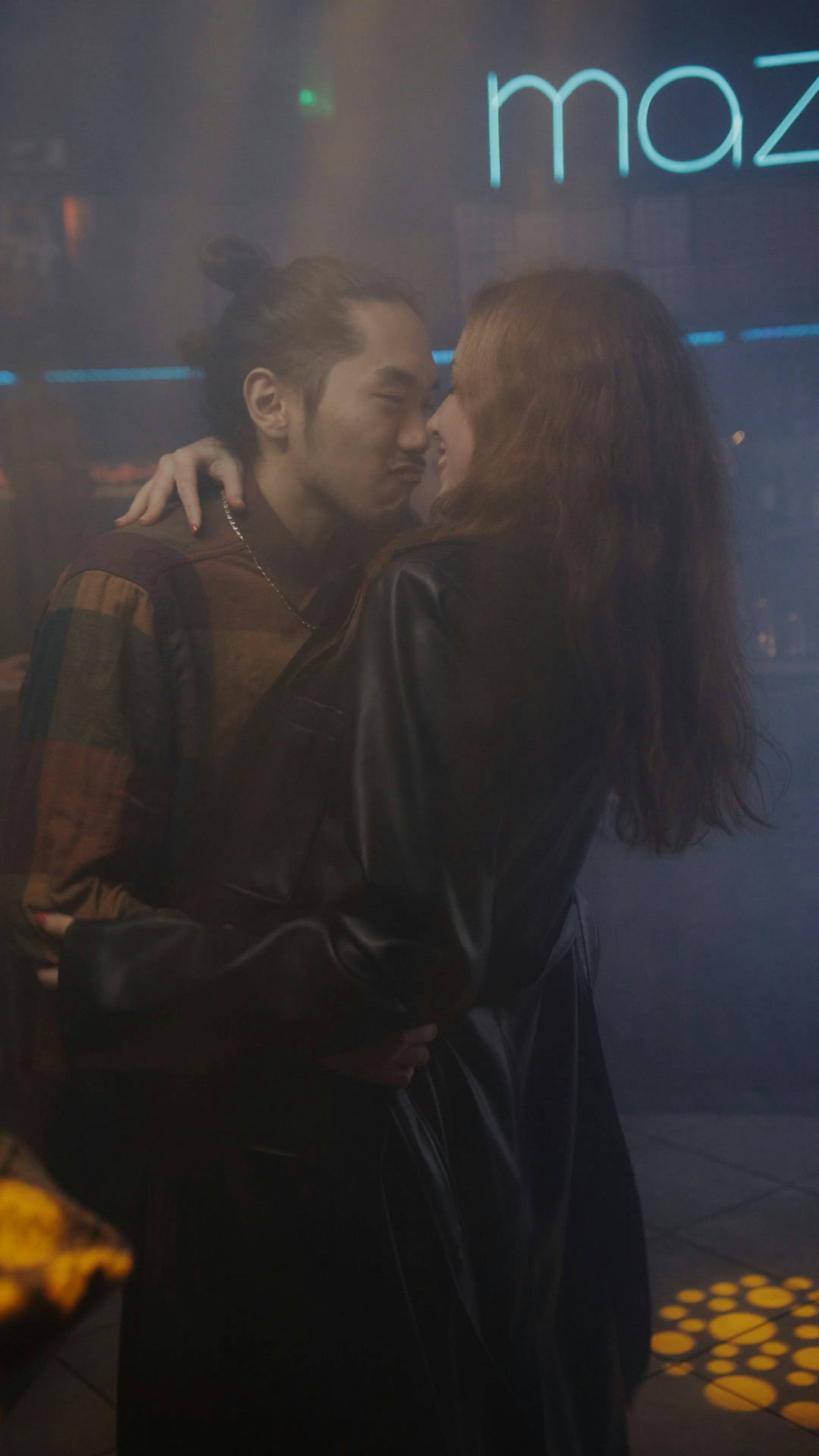 A Couple in a Club · Free Stock Video