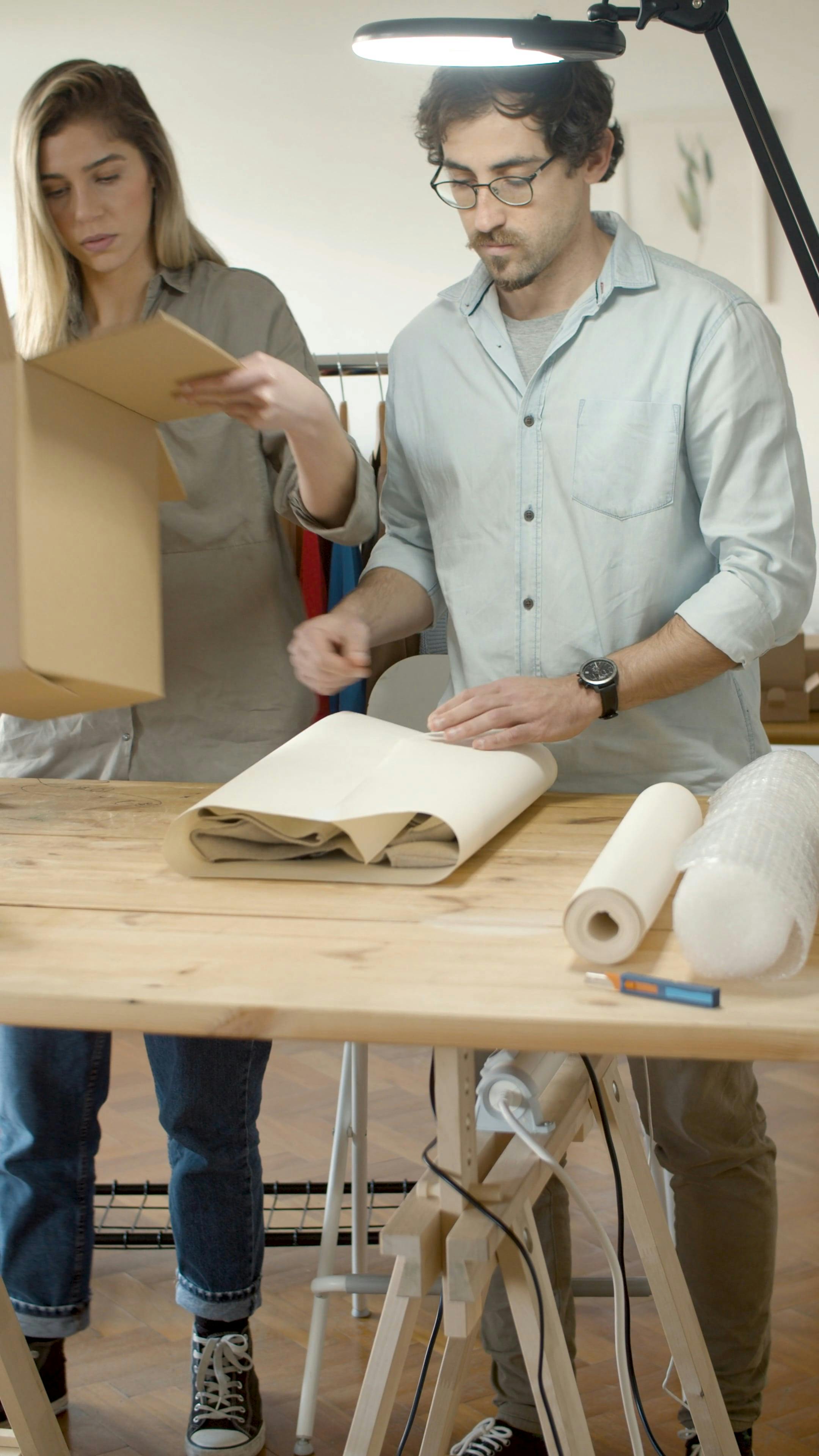 Helpful Service Videos, Download The BEST Free 4k Stock Video Footage ...