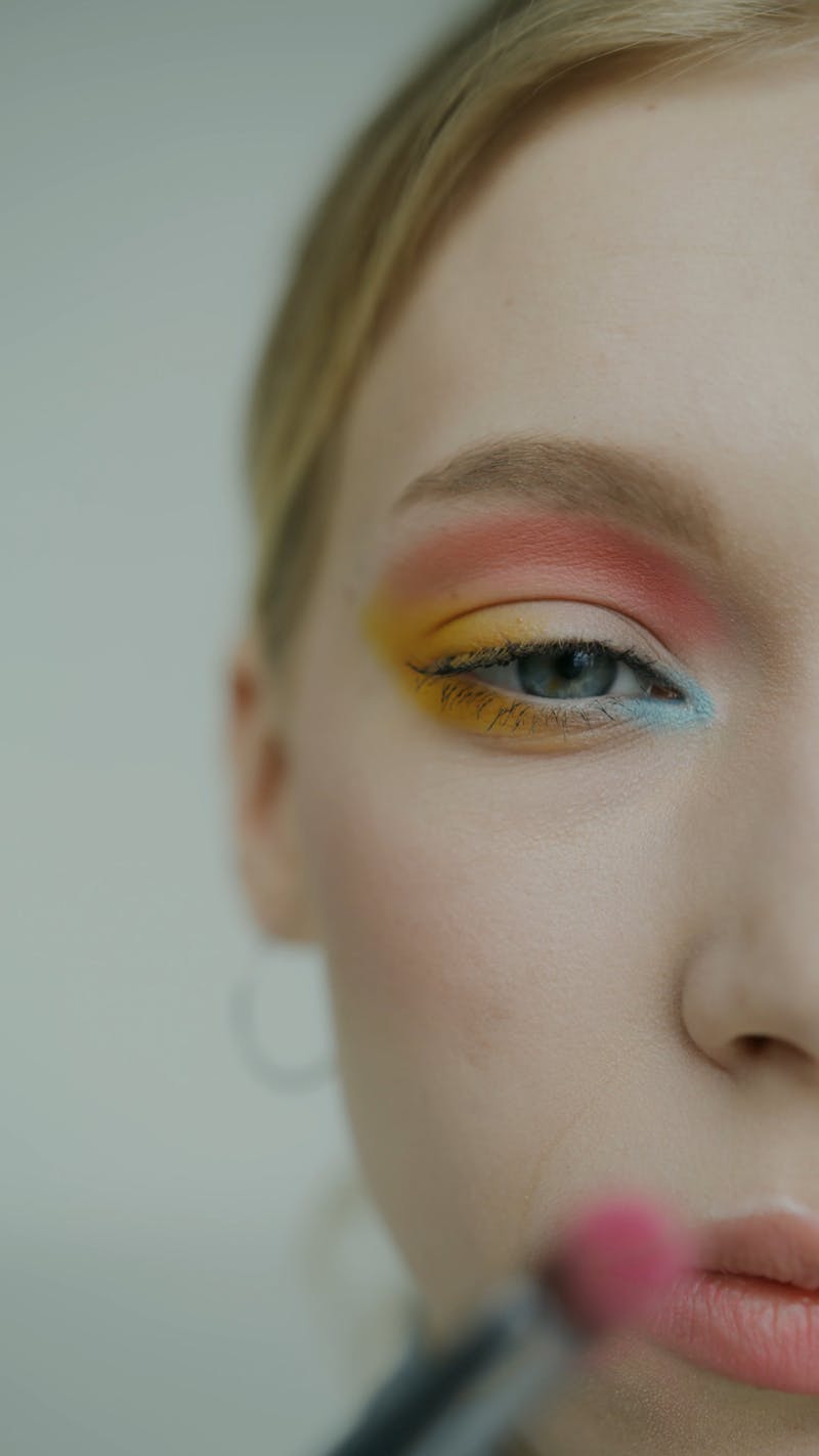 9,000+个最精彩的“Eyes”视频 · 100%免费下载 · Pexels素材视频