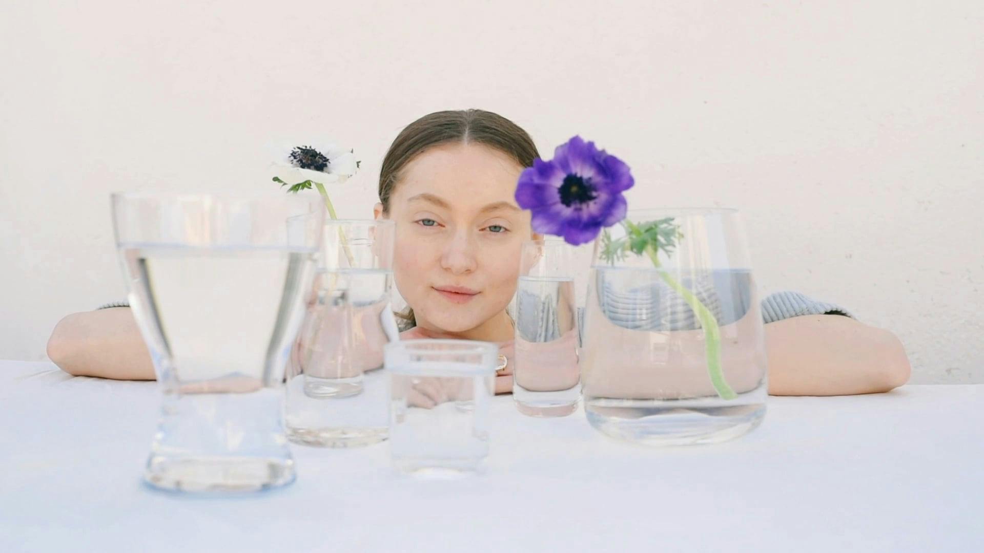 Women Ia Videos, Download The BEST Free 4k Stock Video Footage & Women ...