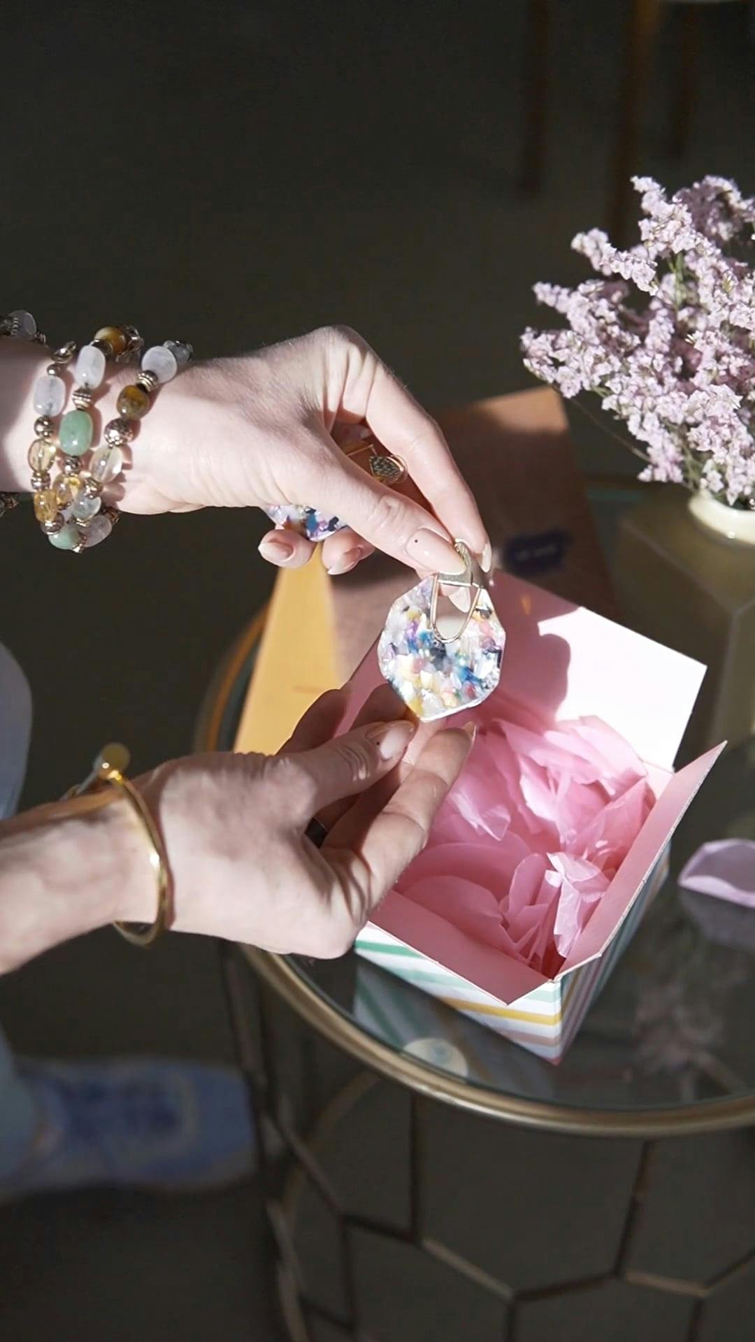 Jewelry Packaging Videos, Download The BEST Free 4k Stock Video Footage ...