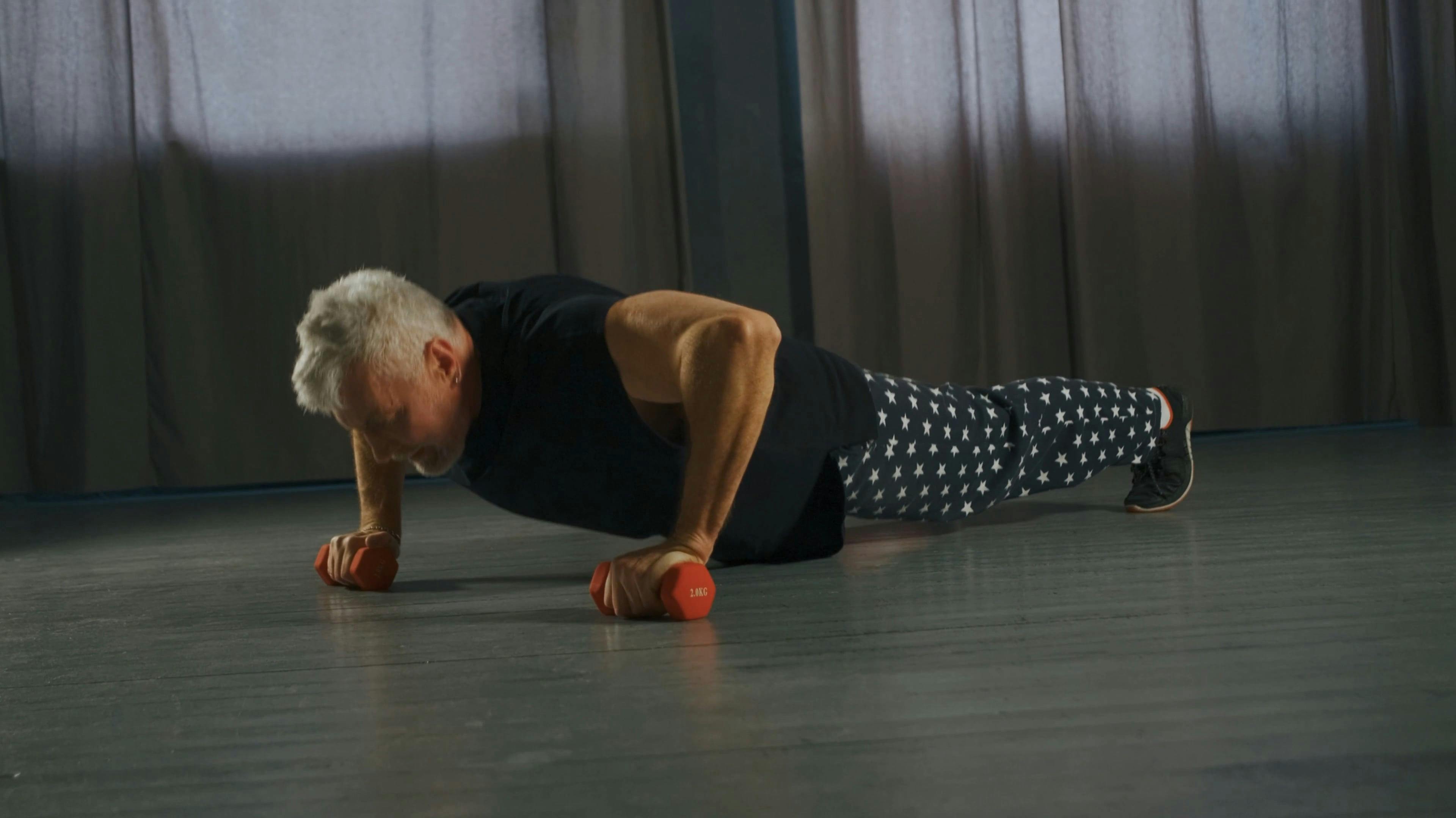 Man Performing Push Ups Videos, Download The BEST Free 4k Stock Video Footage & Man Performing ...