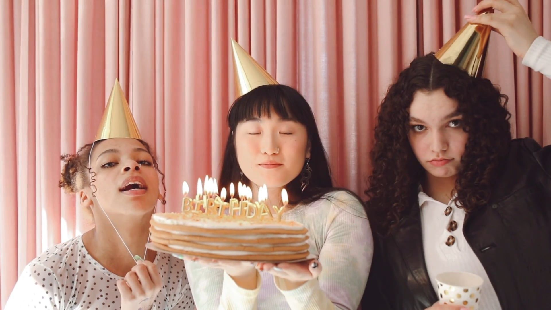 3 Friends Party Videos, Download The BEST Free 4k Stock Video Footage ...