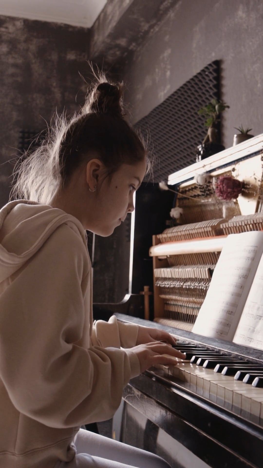 Expert Pianist Videos, Download The BEST Free 4k Stock Video Footage ...