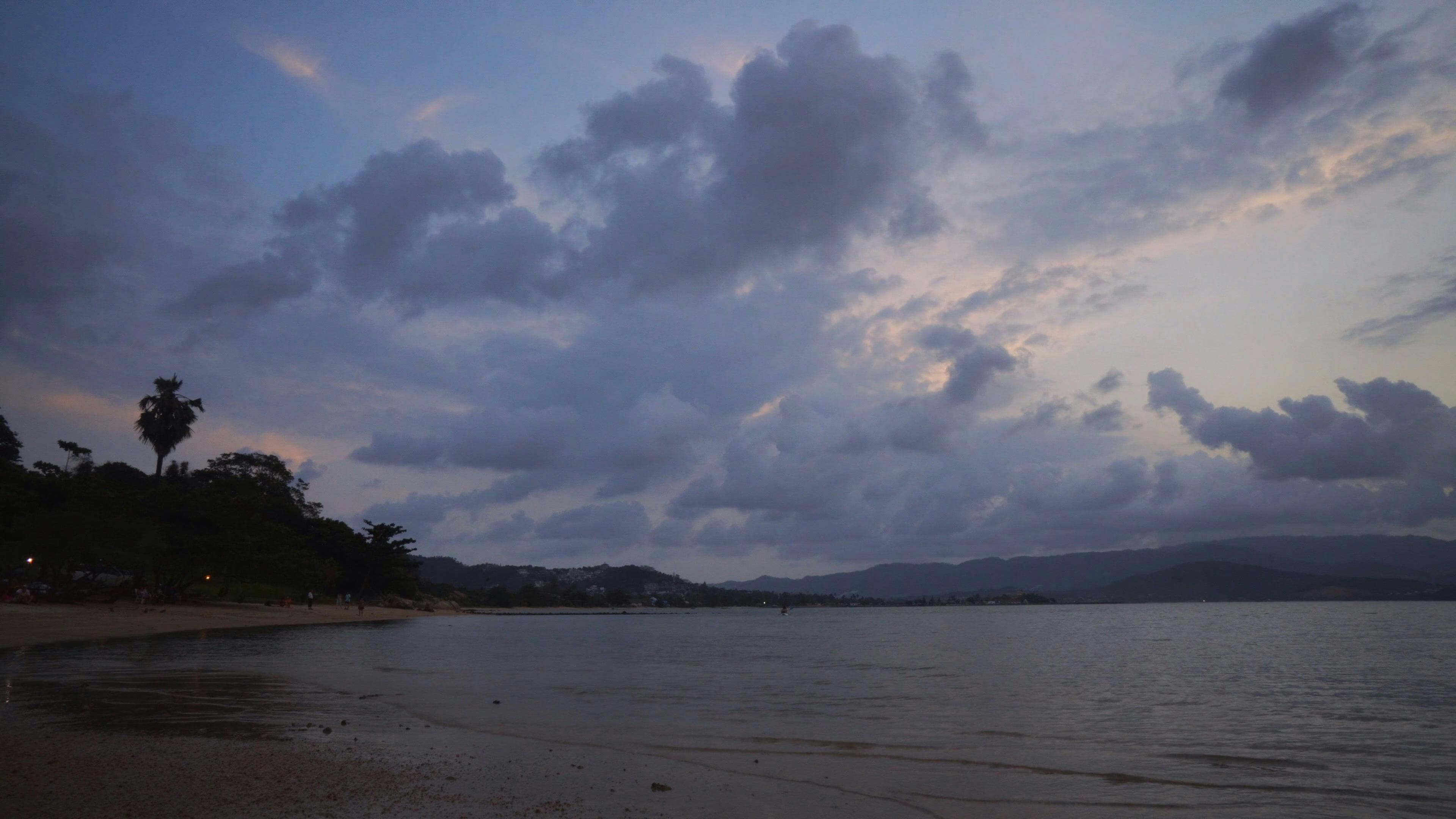 Waves Kissing The Beachshore Free Stock Video Footage, Royalty-Free 4K ...