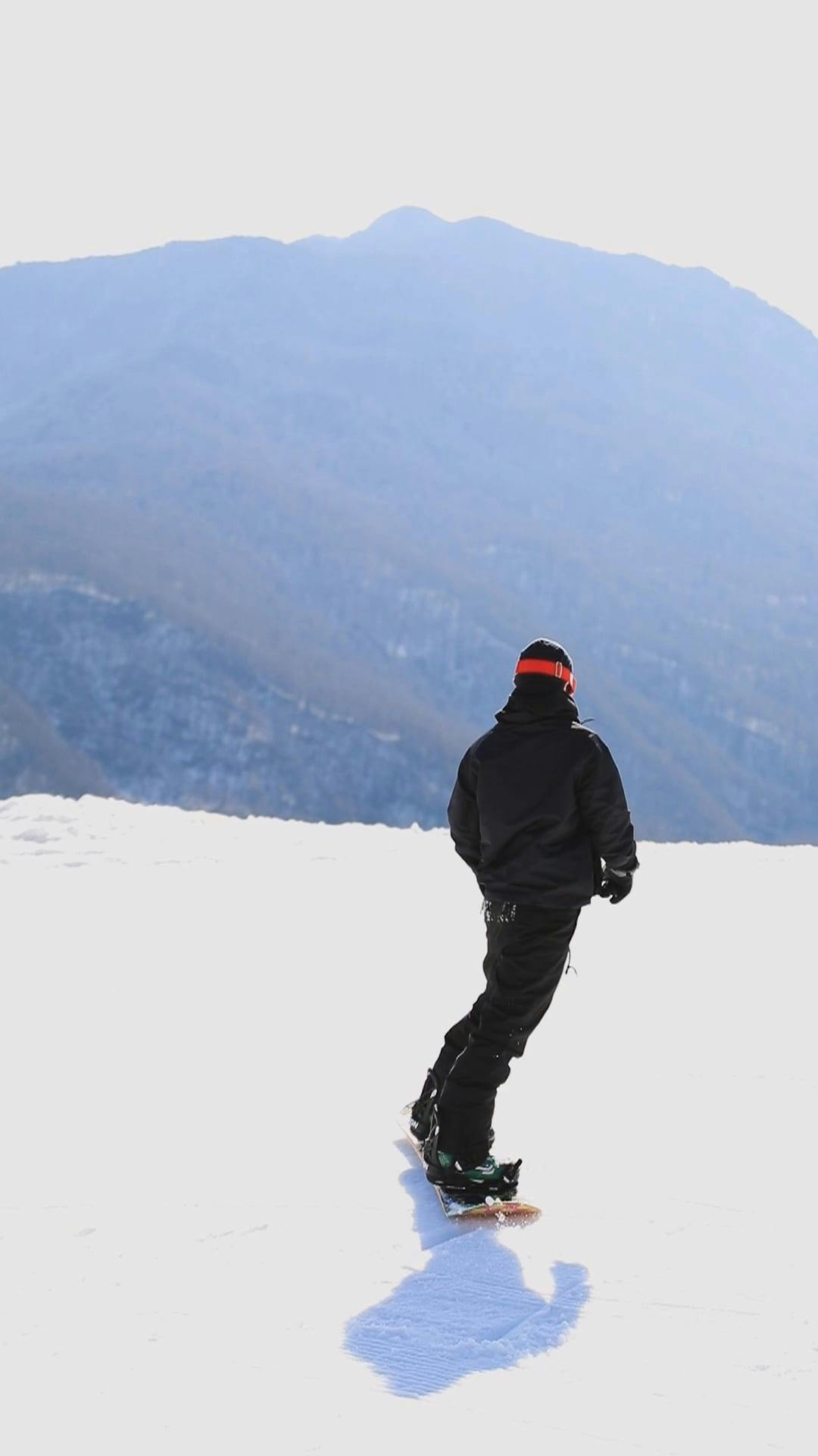 Man Snowboarding Free Stock Video Footage, Royalty-Free 4K & HD Video Clip