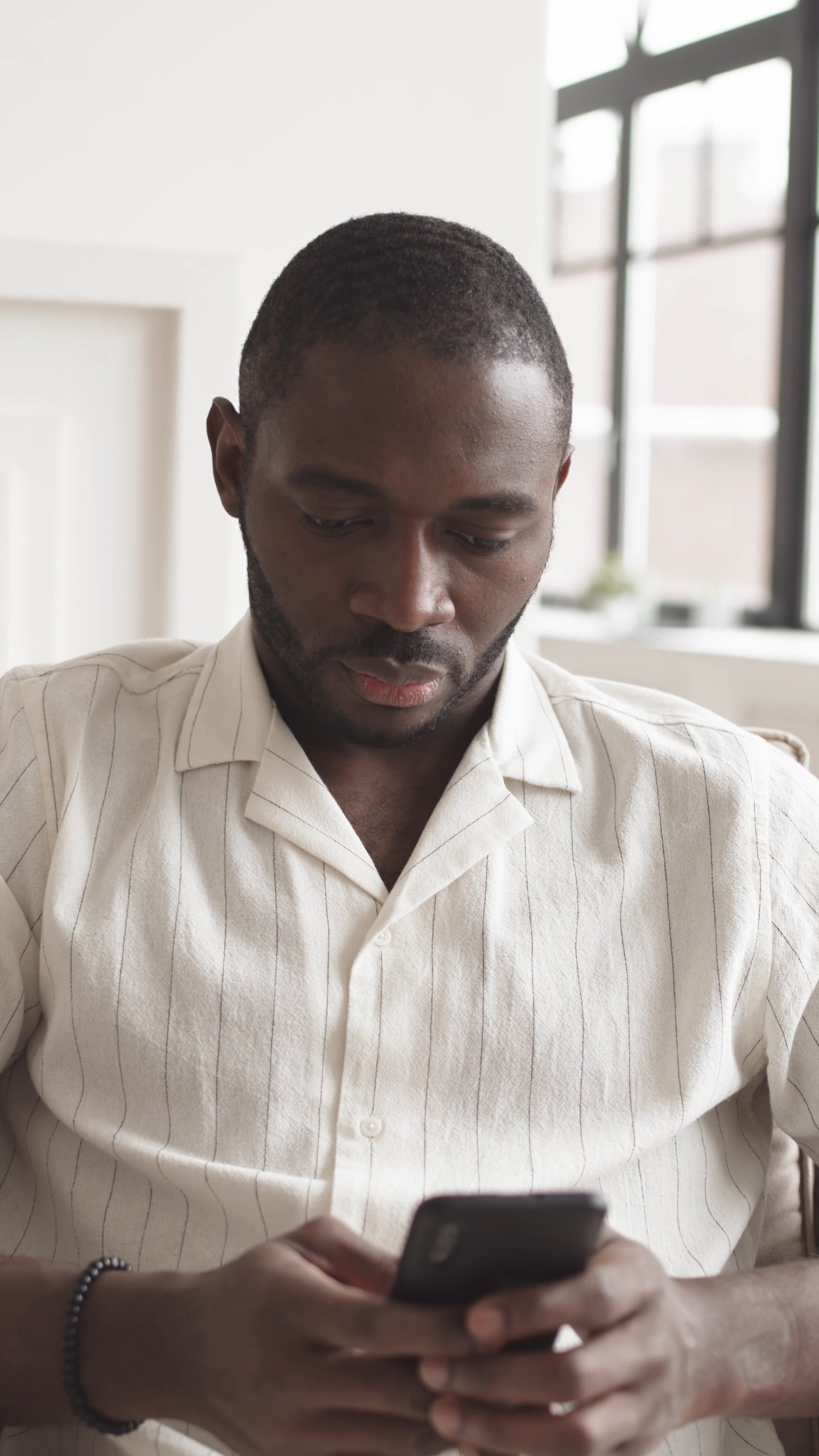 Man Calling from his Mobile Phone · Free Stock Video