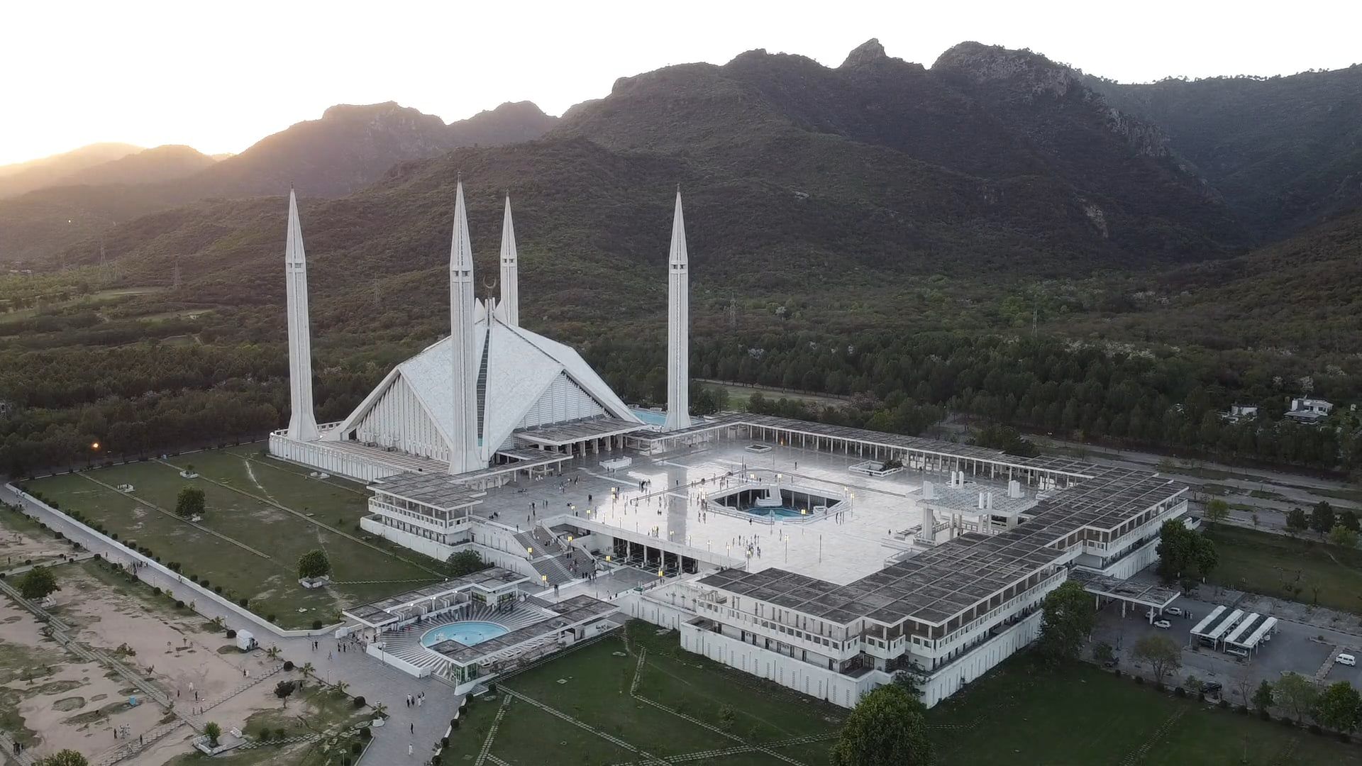 Busy People Outside a Mosque Free Stock Video Footage, Royalty-Free 4K ...