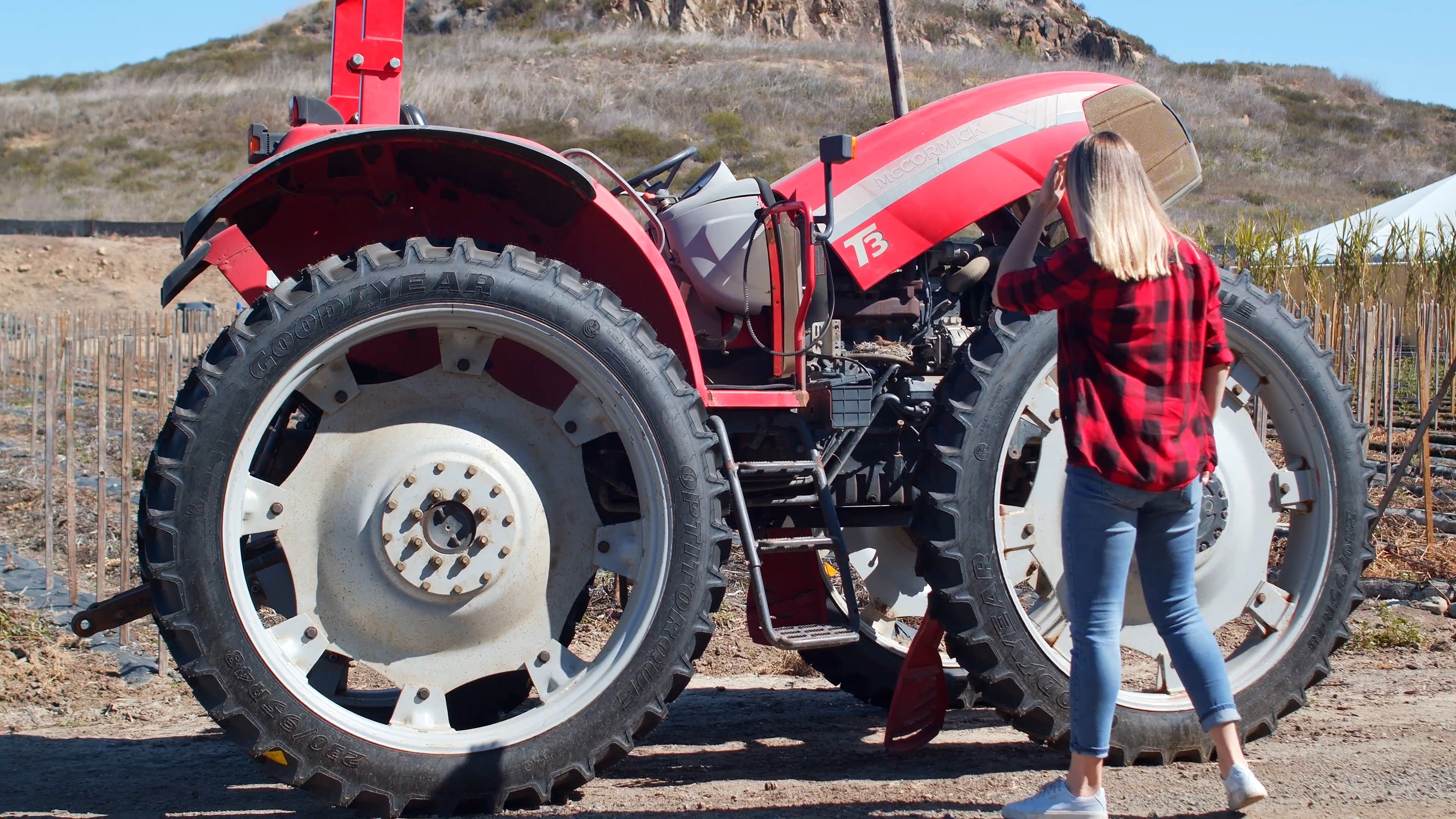 Seated Tractor Videos, Download The BEST Free 4k Stock Video Footage ...