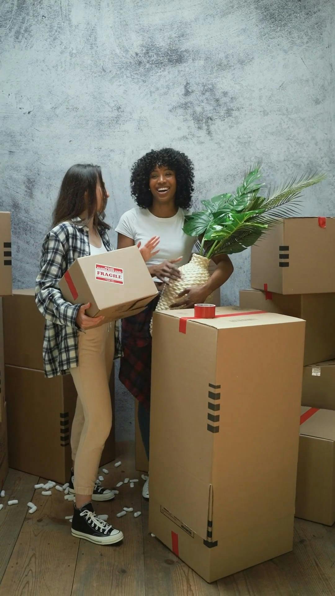 Best Friends Moving Out Free Stock Video Footage, Royalty-Free 4K & HD ...