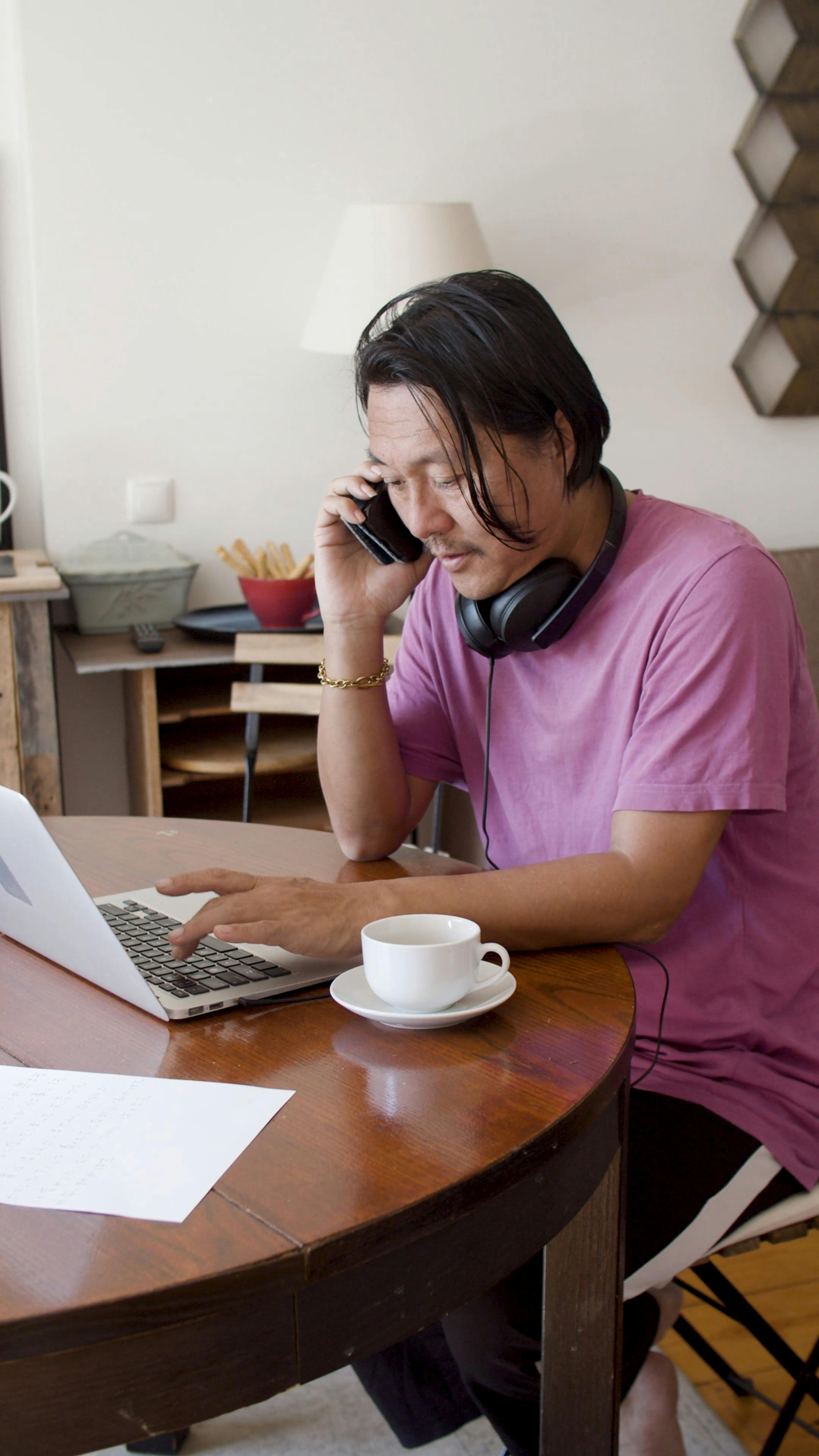 Japanese Internet Videos, Download The BEST Free 4k Stock Video Footage ...