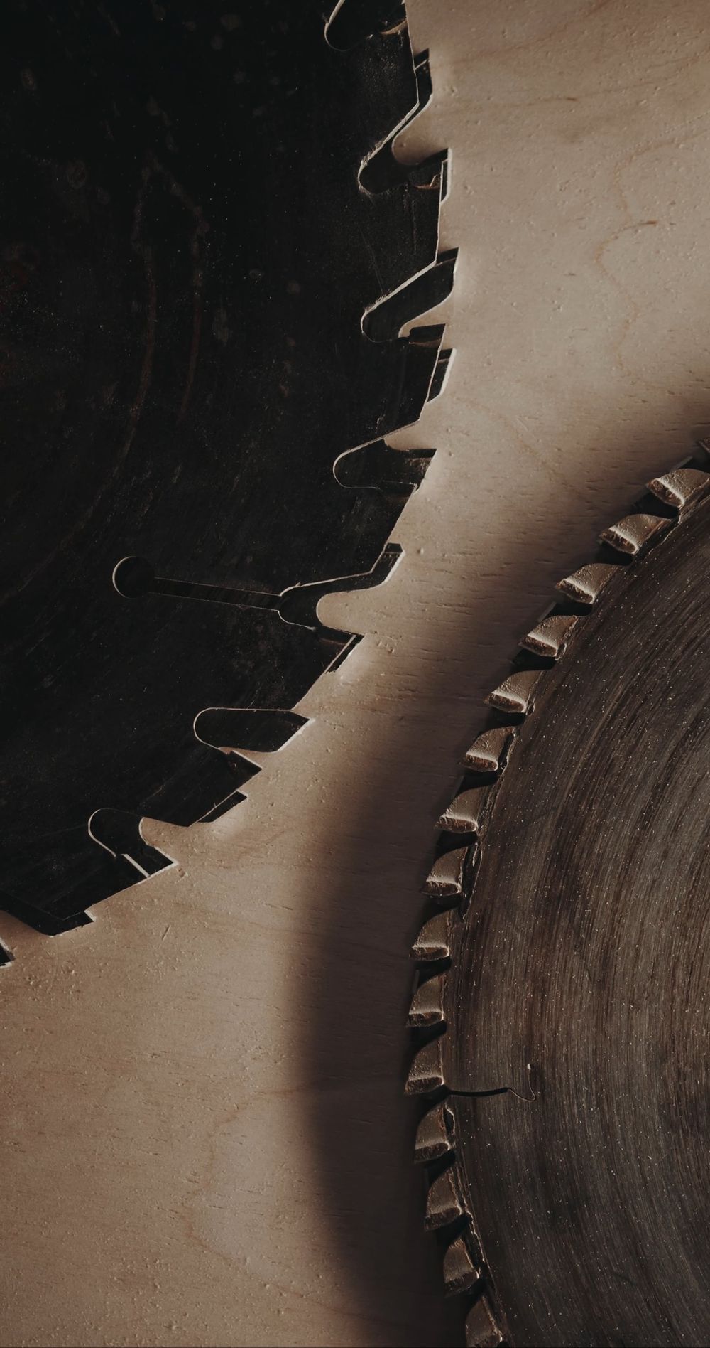 Circular Saw Blades Free Stock Video circular-saw-blades-free-stock-video