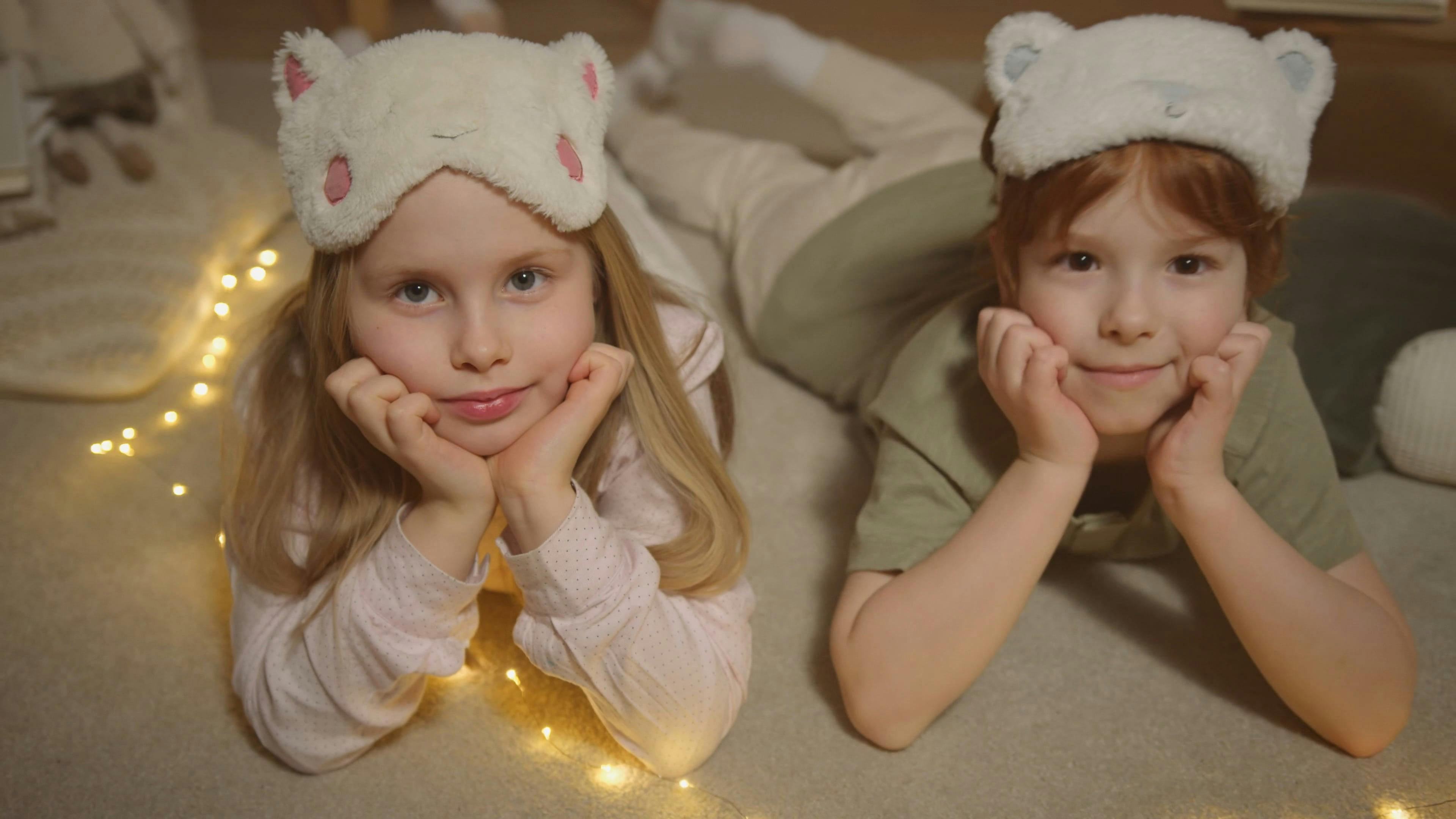 Hug Night Videos, Download The BEST Free 4k Stock Video Footage & Hug ...