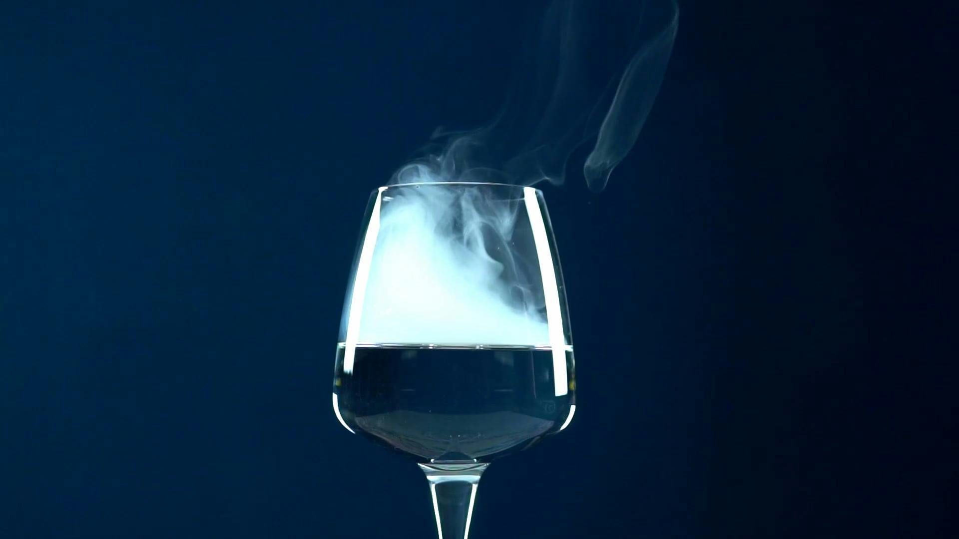 Slow Motion of Steam from Water Glass · Free Stock Video