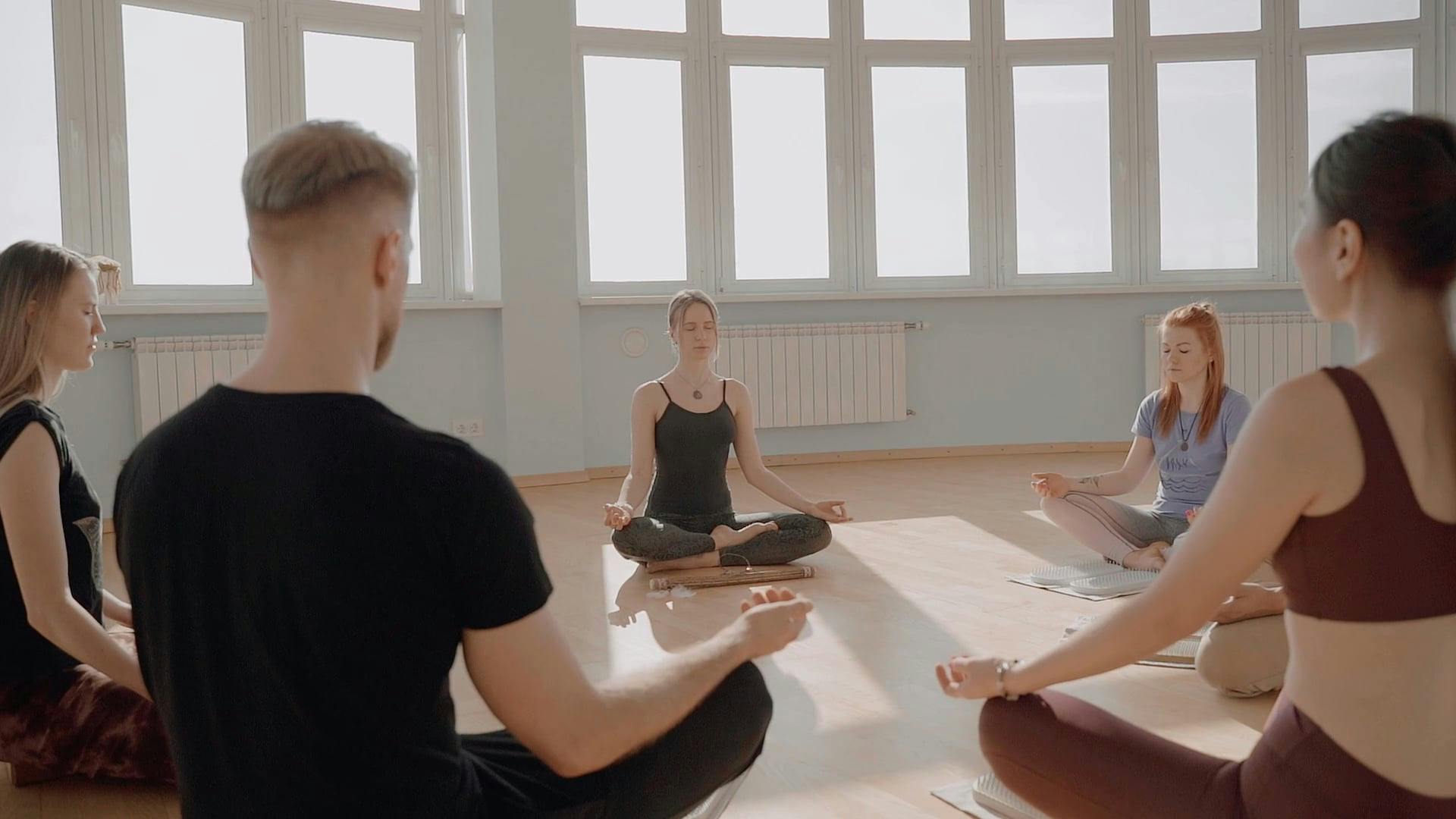 Yoga Teamwork Videos, Download The BEST Free 4k Stock Video Footage ...