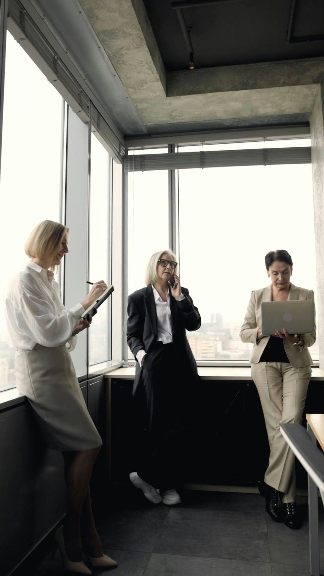 Busy Women at Work · Free Stock Video