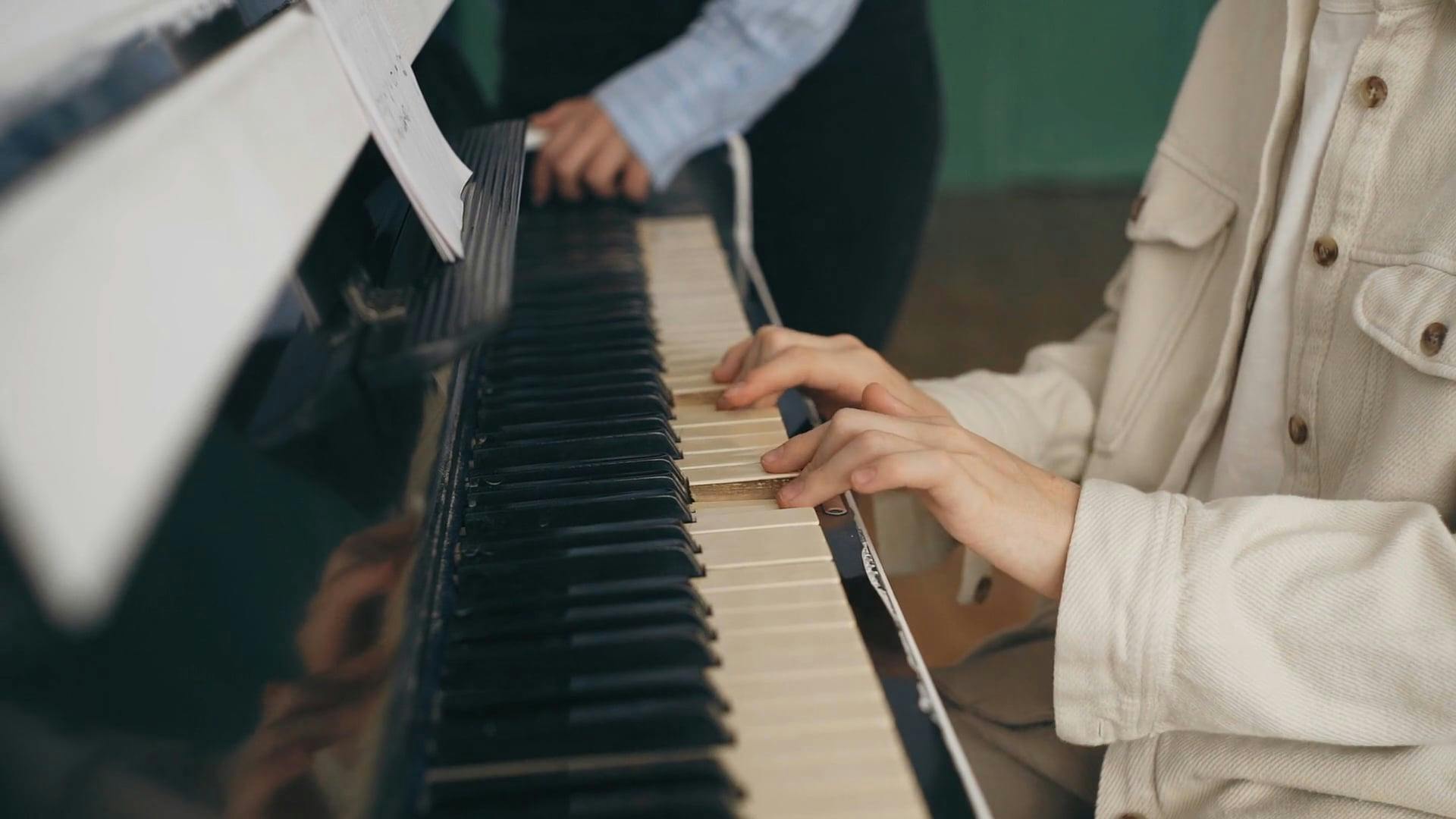 Choir De Guitar Videos, Download The BEST Free 4k Stock Video Footage ...