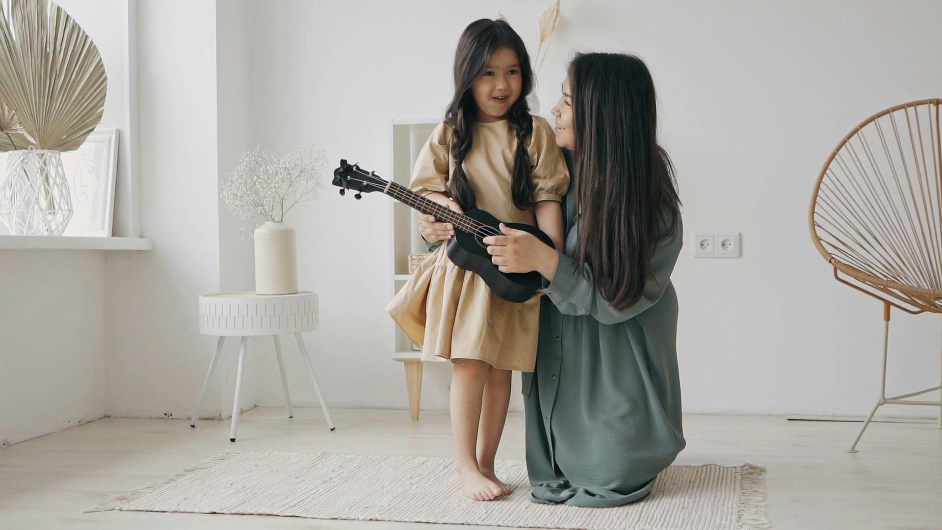 Hand Holding Puppet Strings Videos, Download Free 4k Stock Video ...