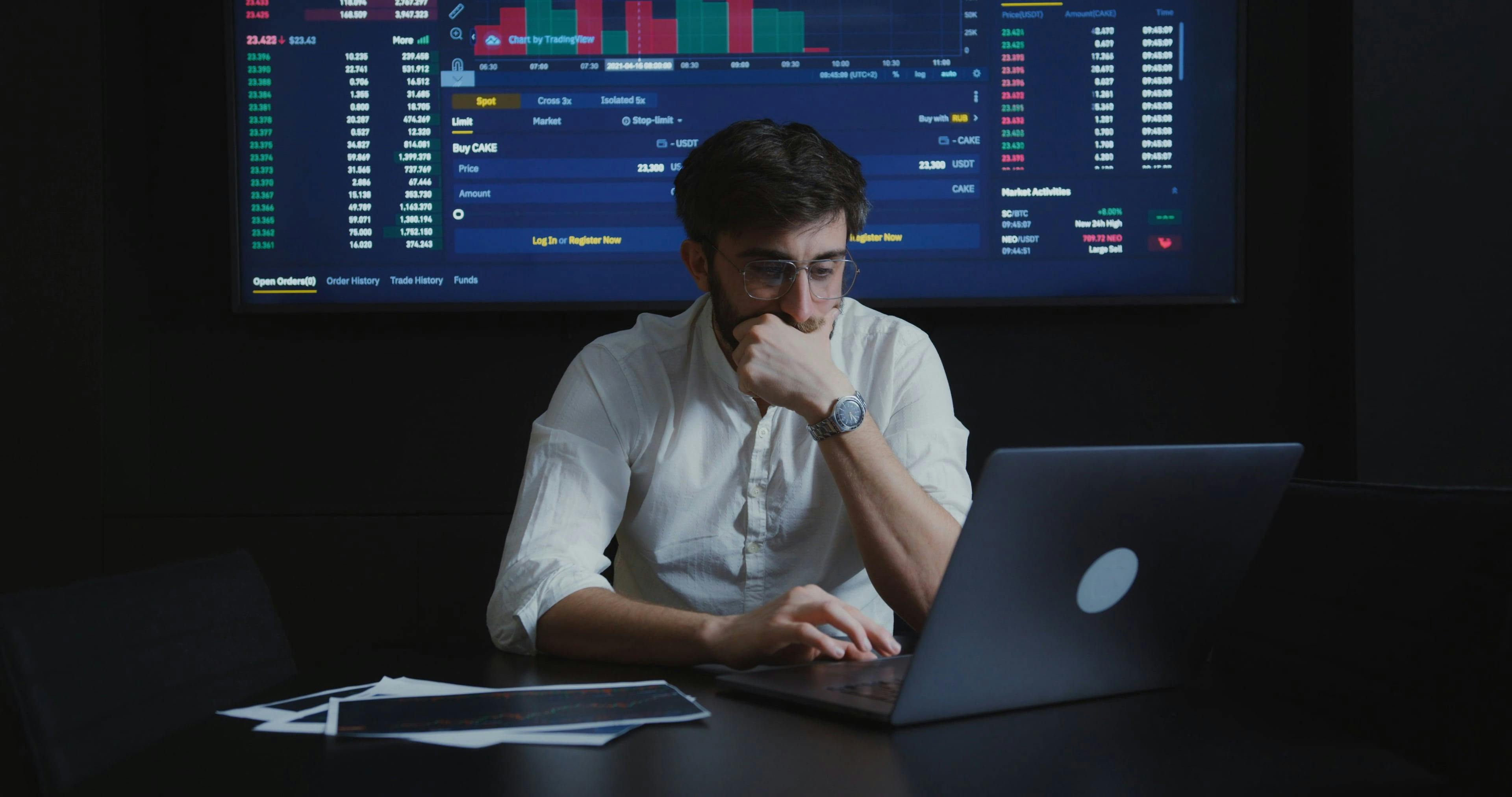 Equity Investment Videos, Download The BEST Free 4k Stock Video Footage ...