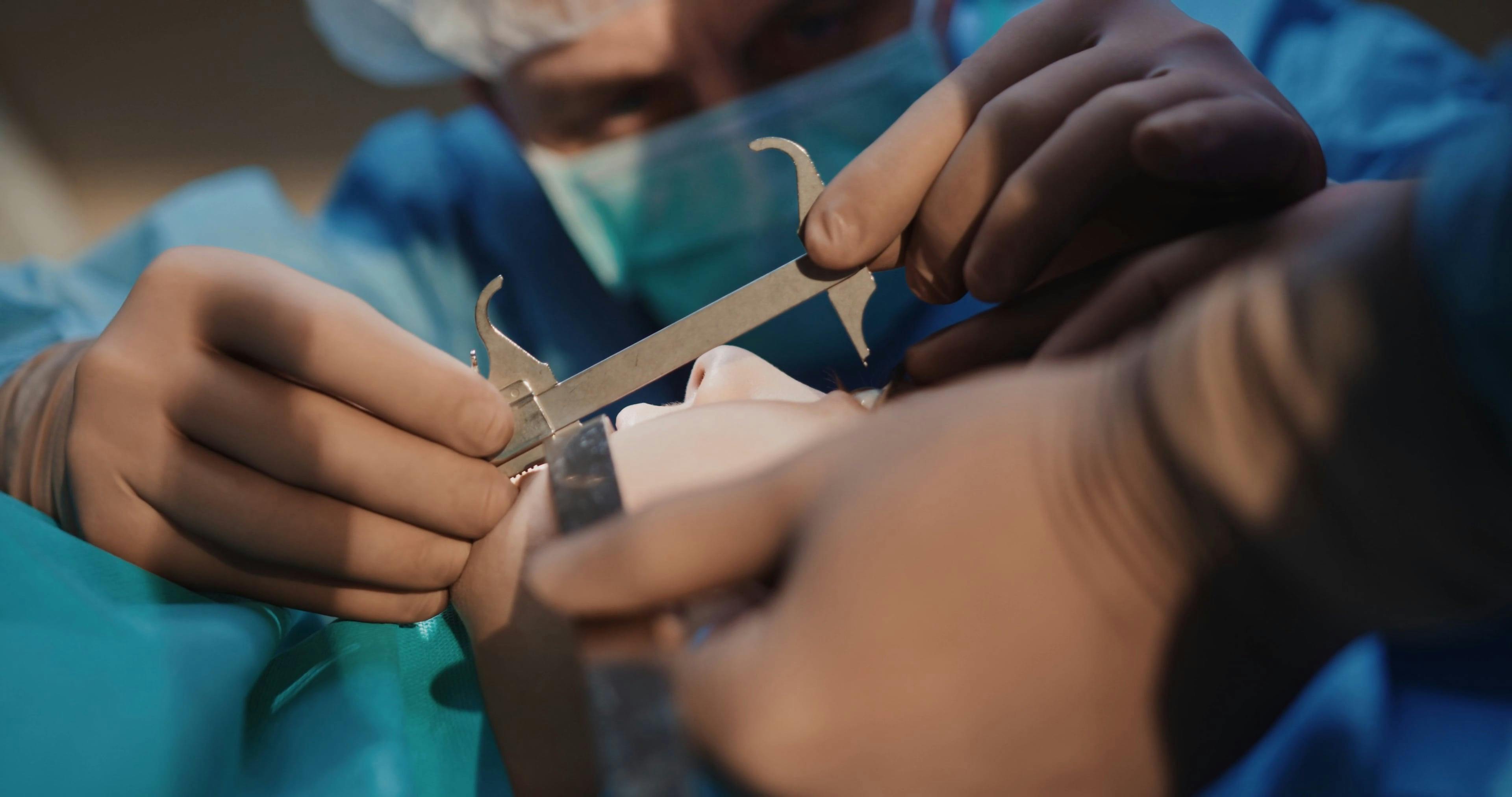 Medical Workforce Videos, Download The BEST Free 4k Stock Video Footage ...