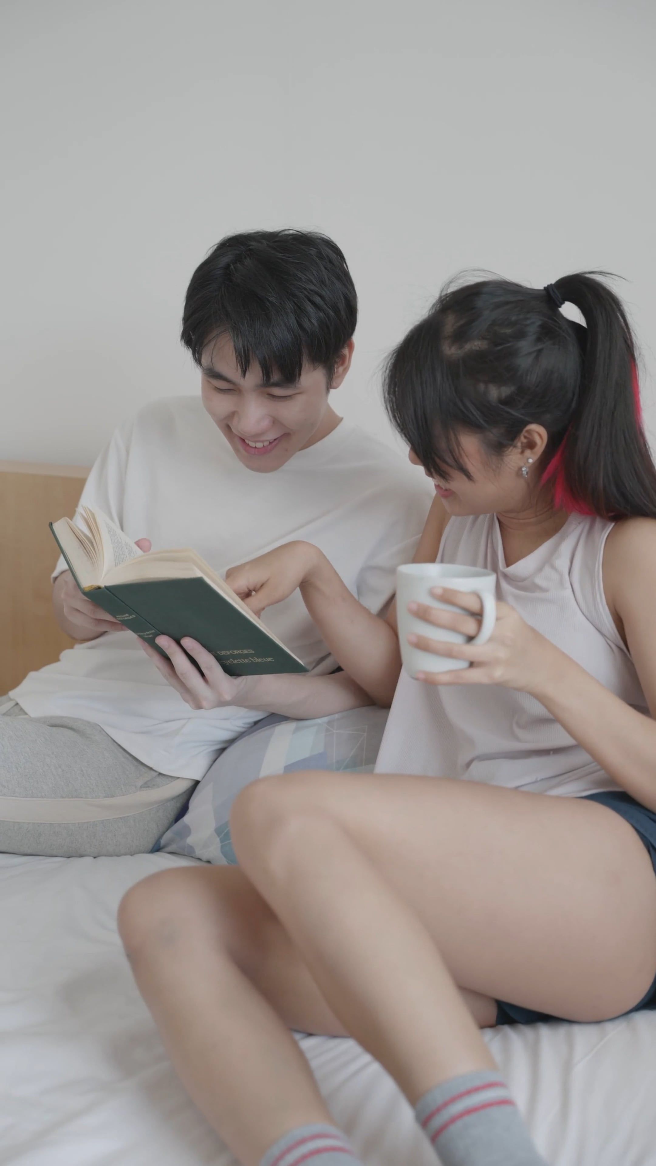 Couple Reading a Book Together Free Stock Video Footage, Royalty-Free ...