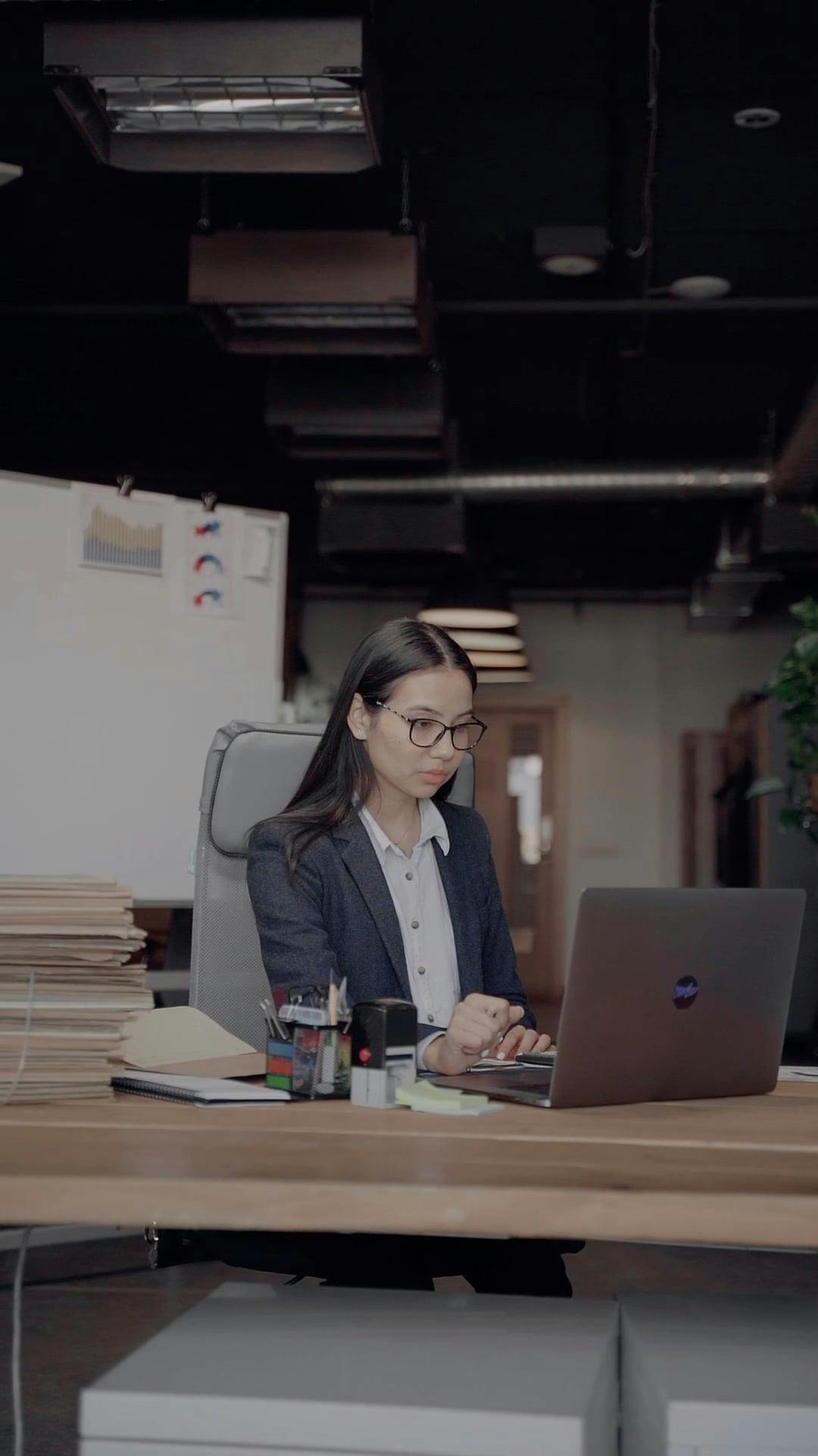 Accounting Assistant Videos, Download The BEST Free 4k Stock Video ...