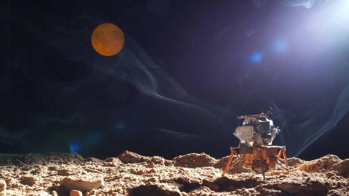 Aliens Videos, Download The BEST Free 4k Stock Video Footage & Aliens ...