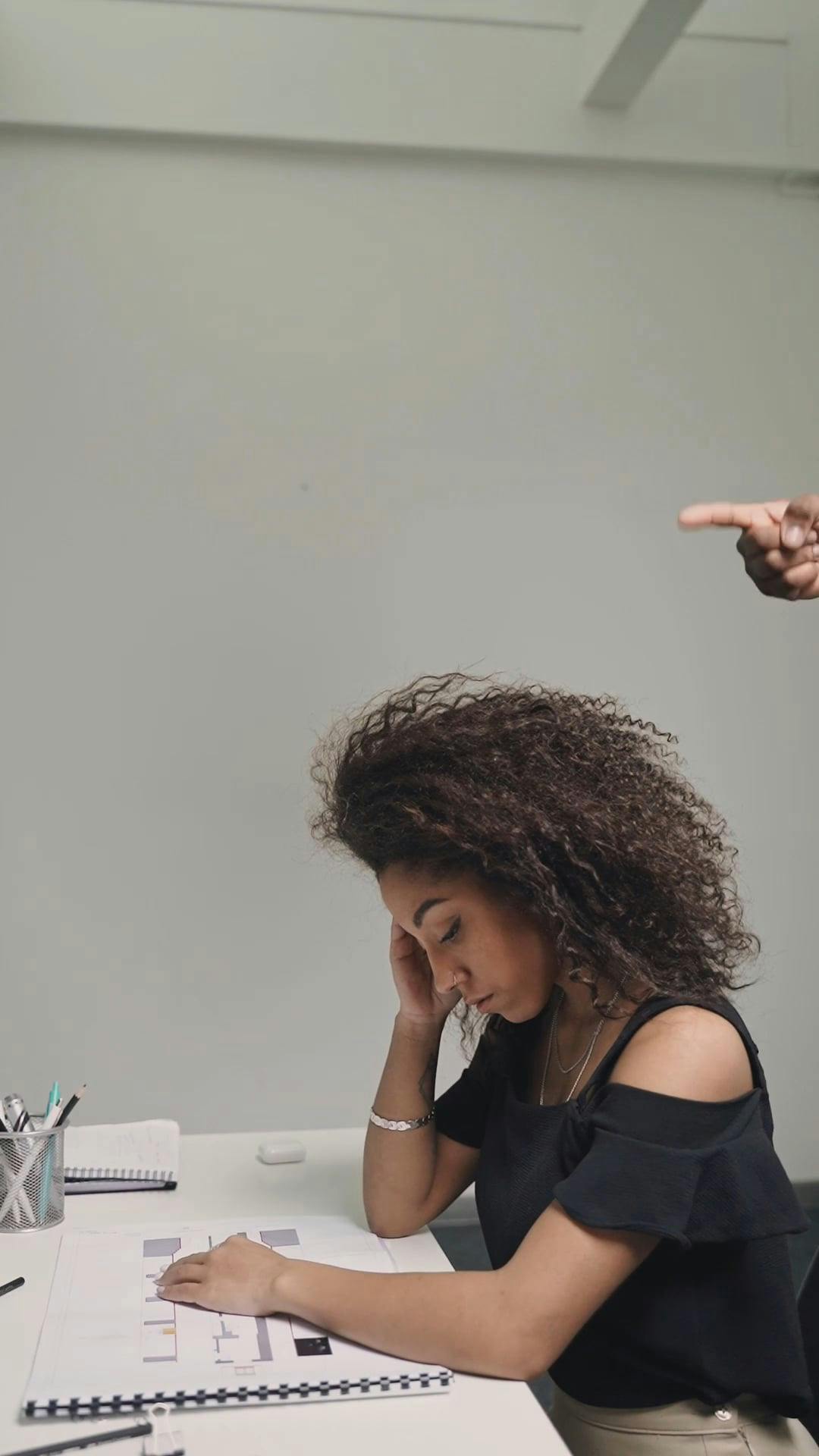 Employee Relation Videos, Download The BEST Free 4k Stock Video Footage ...