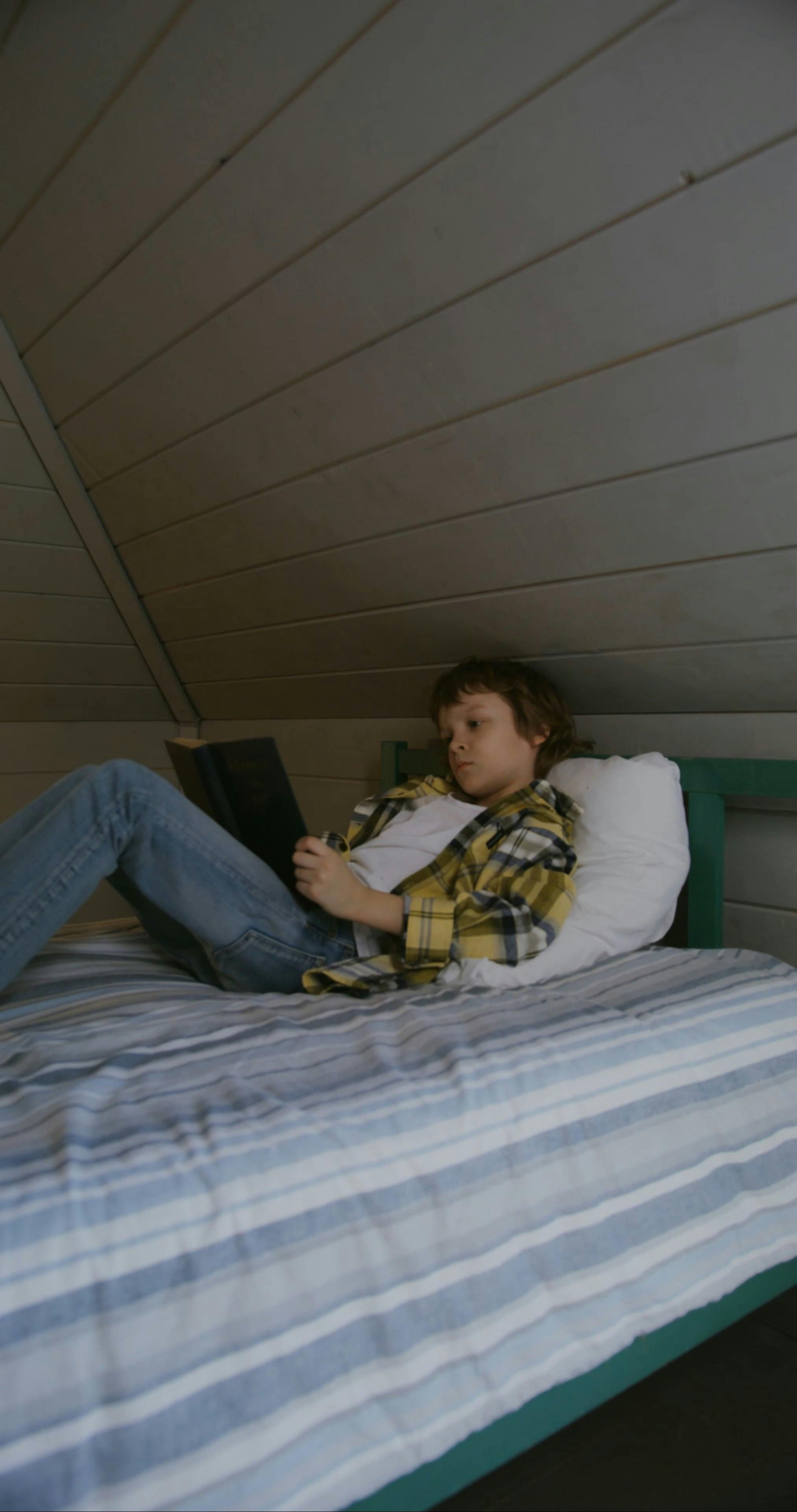 Lone Boy Videos, Download The BEST Free 4k Stock Video Footage & Lone ...