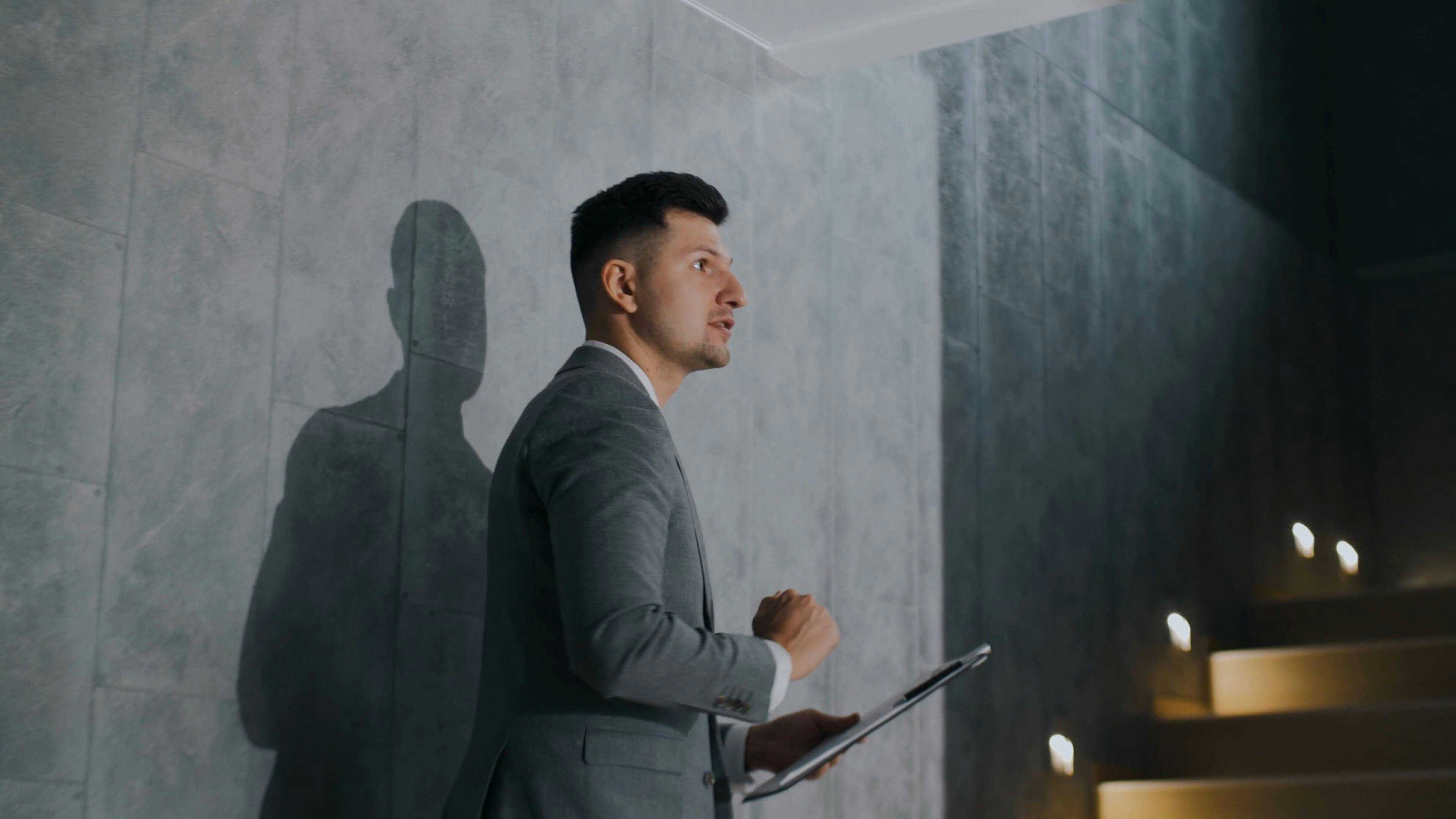 Customer Dealing Videos, Download The BEST Free 4k Stock Video Footage ...