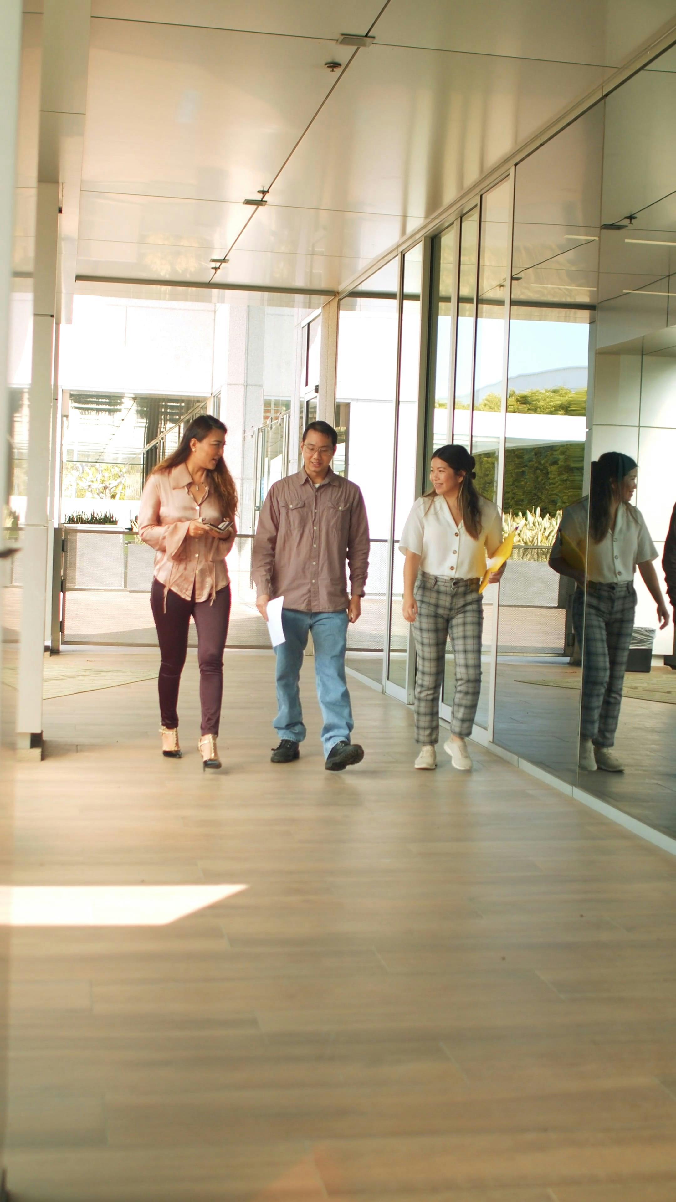 China Chat Videos, Download The BEST Free 4k Stock Video Footage ...