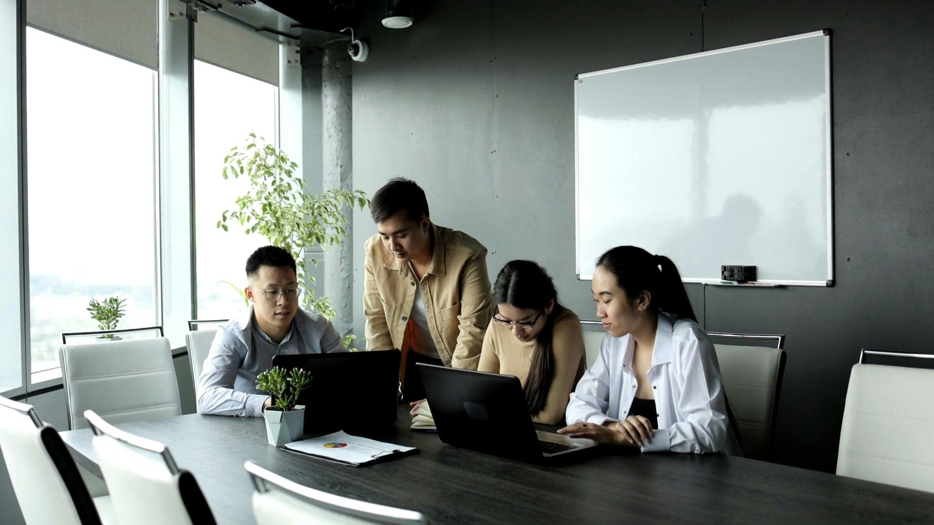 People Working · Free Stock Video