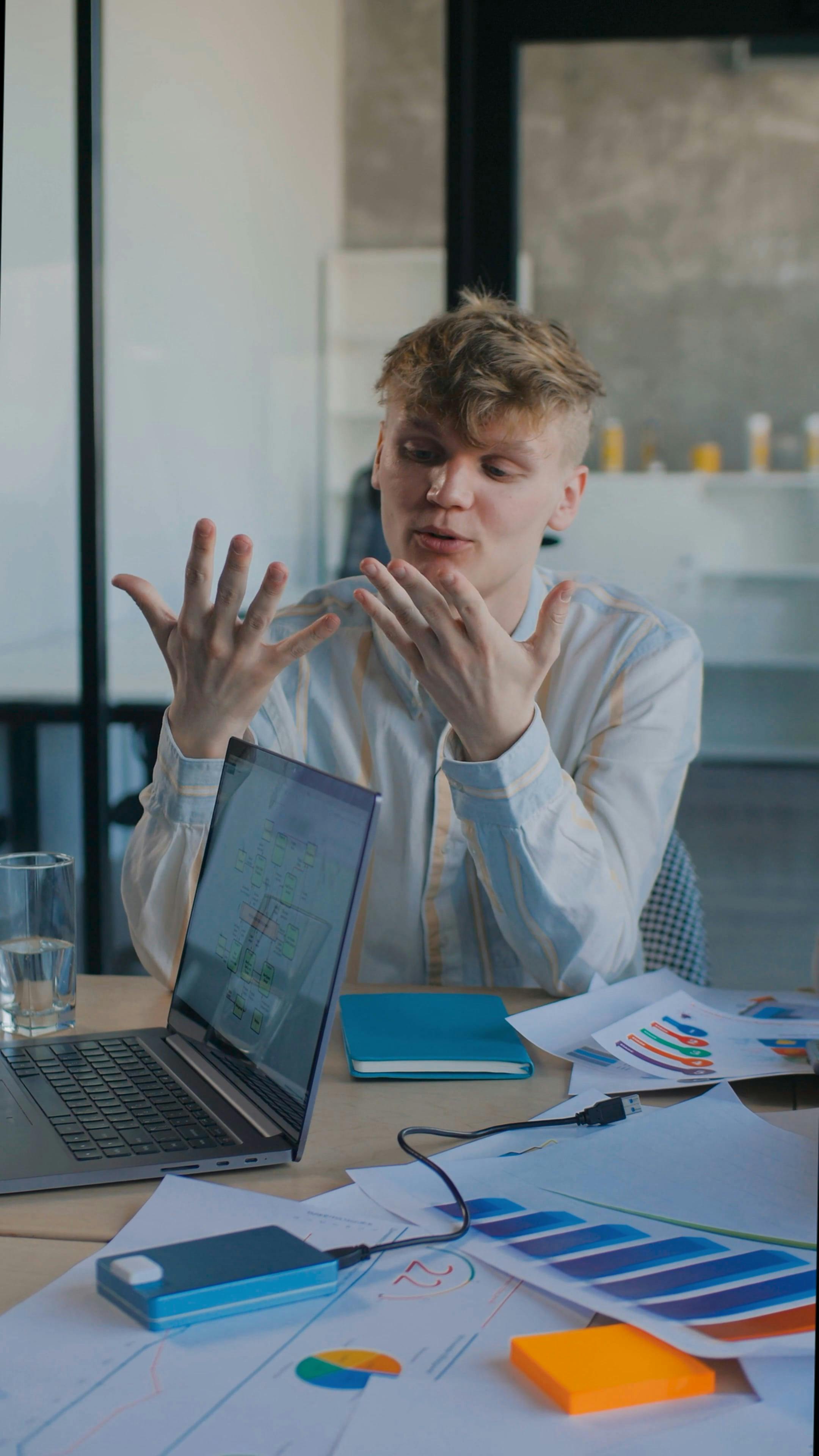 Starting Up a Small Business Free Stock Video Footage, Royalty-Free 4K ...